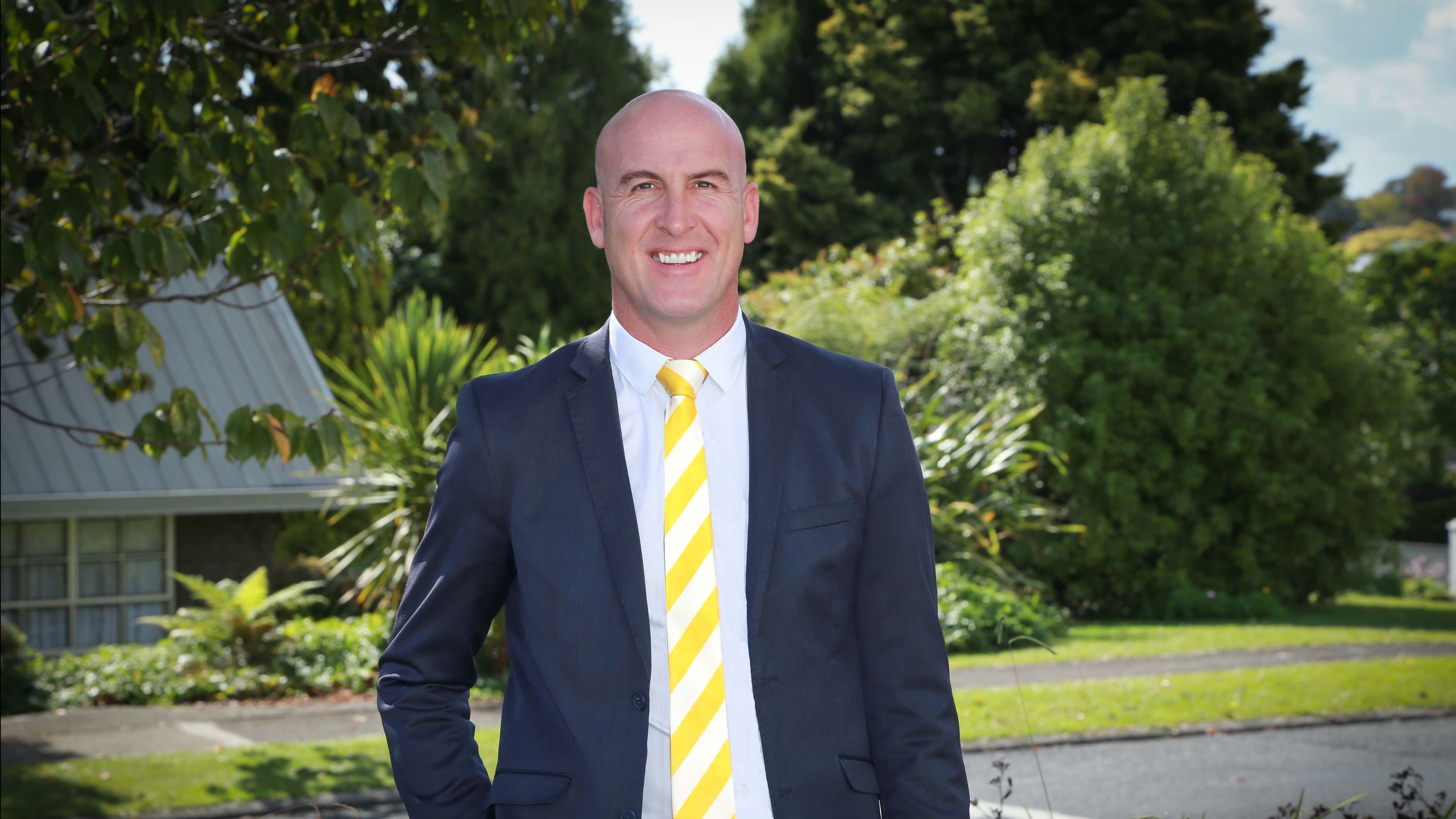 Dave Reay - Licensee Salesperson - Ray White Hamilton City