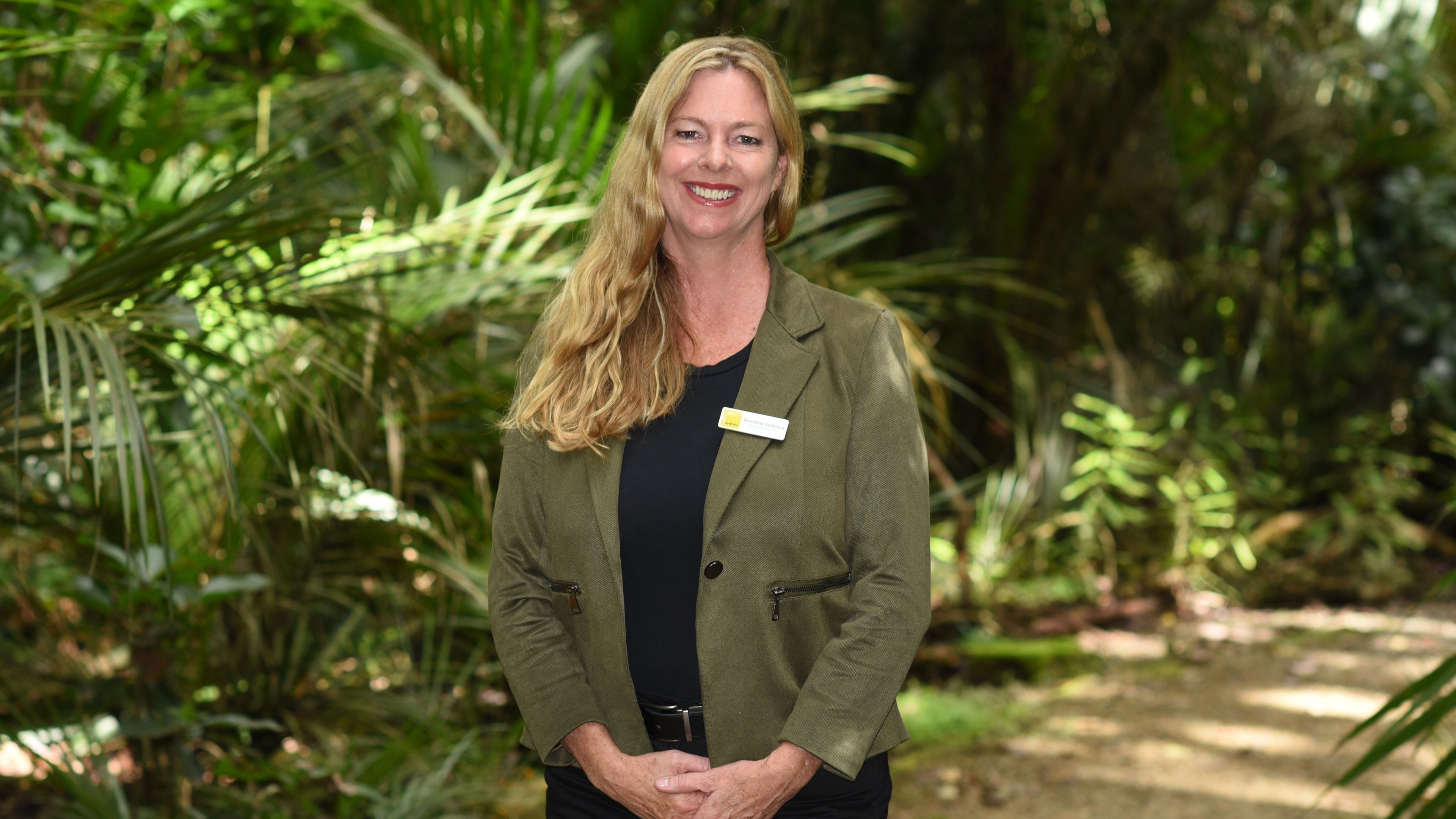 Geraldine Schnauer - Licensee Salesperson - Ray White Papakura