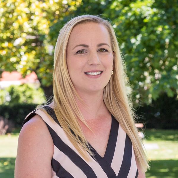 Anna Tomasi • Ray White New Zealand