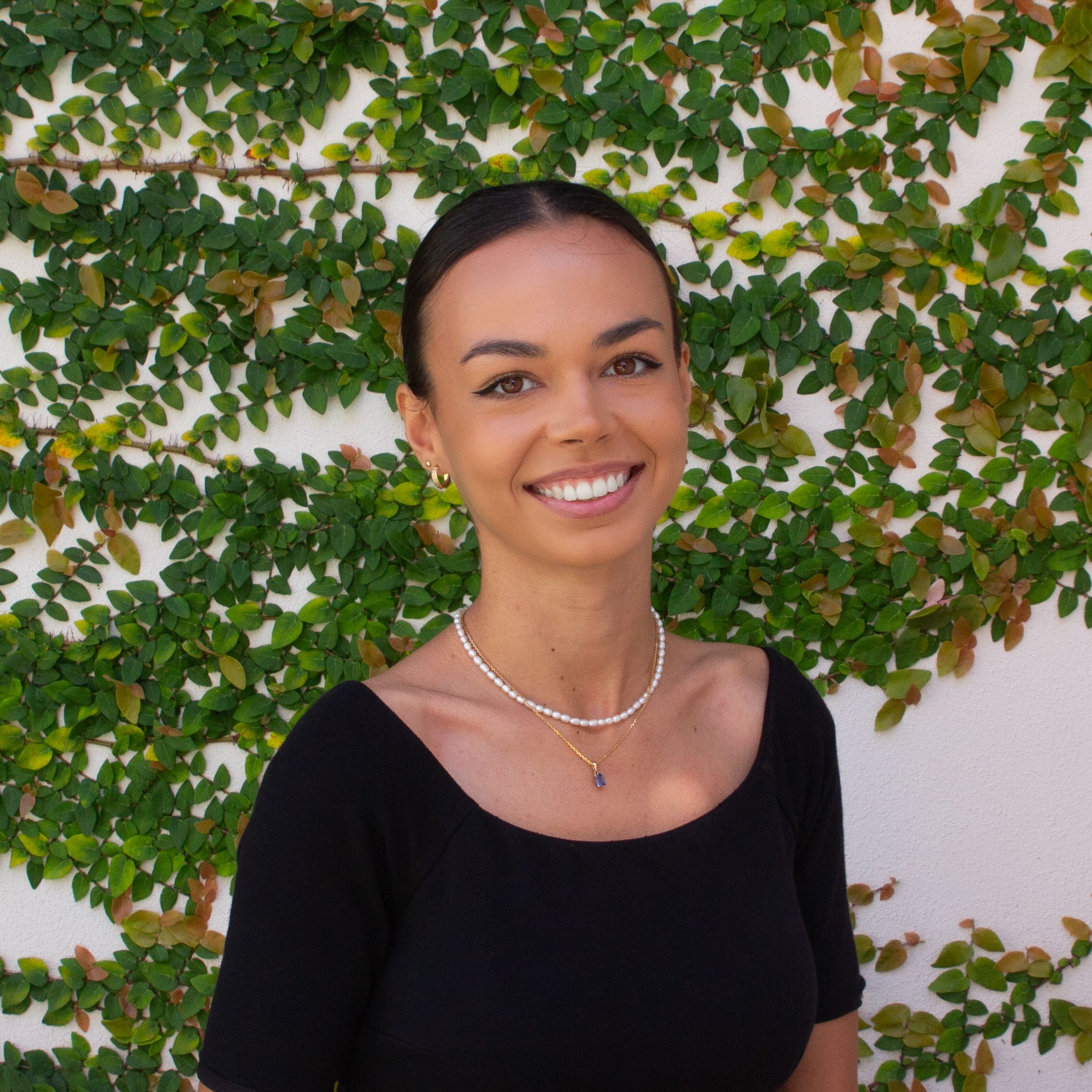 Lilou Breslin - Sales Associate for the Jared Malan Team - Ray White ...