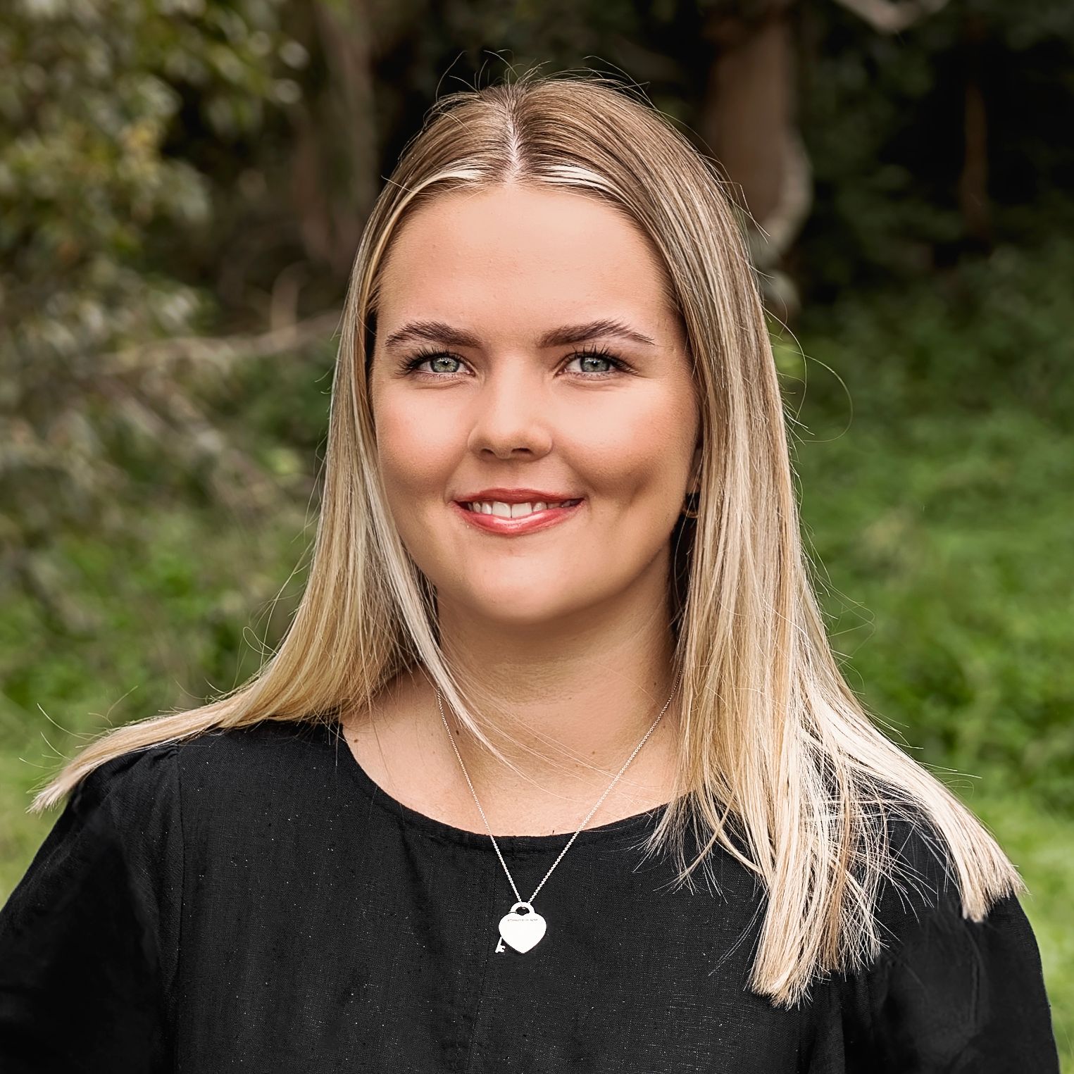 Abby Hanson - Assistant Property Manager - Ray White Sherwood | Ray ...