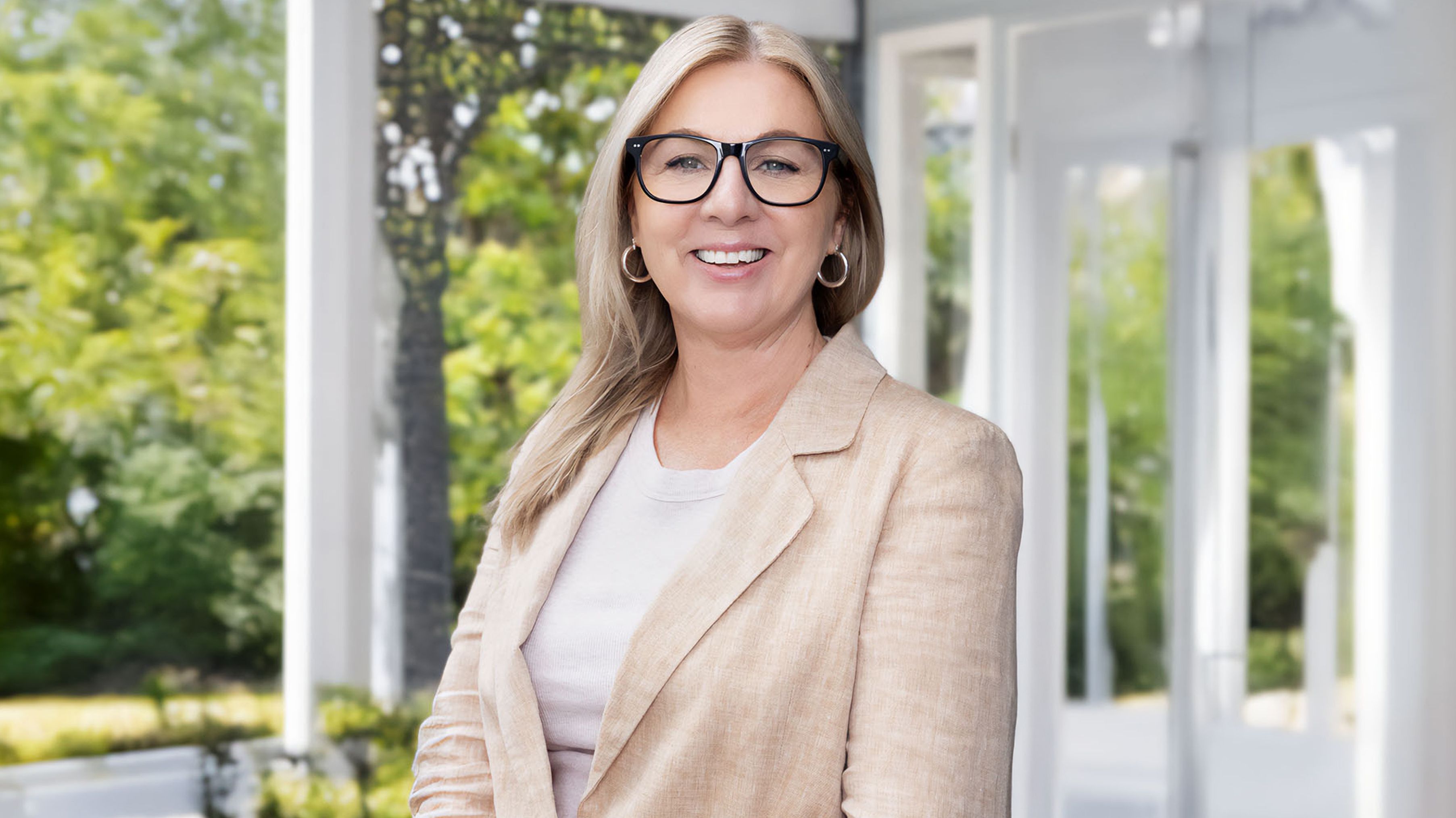 Toni Skinner - Property Consultant | Licensed Real Estate Agent - Ray ...