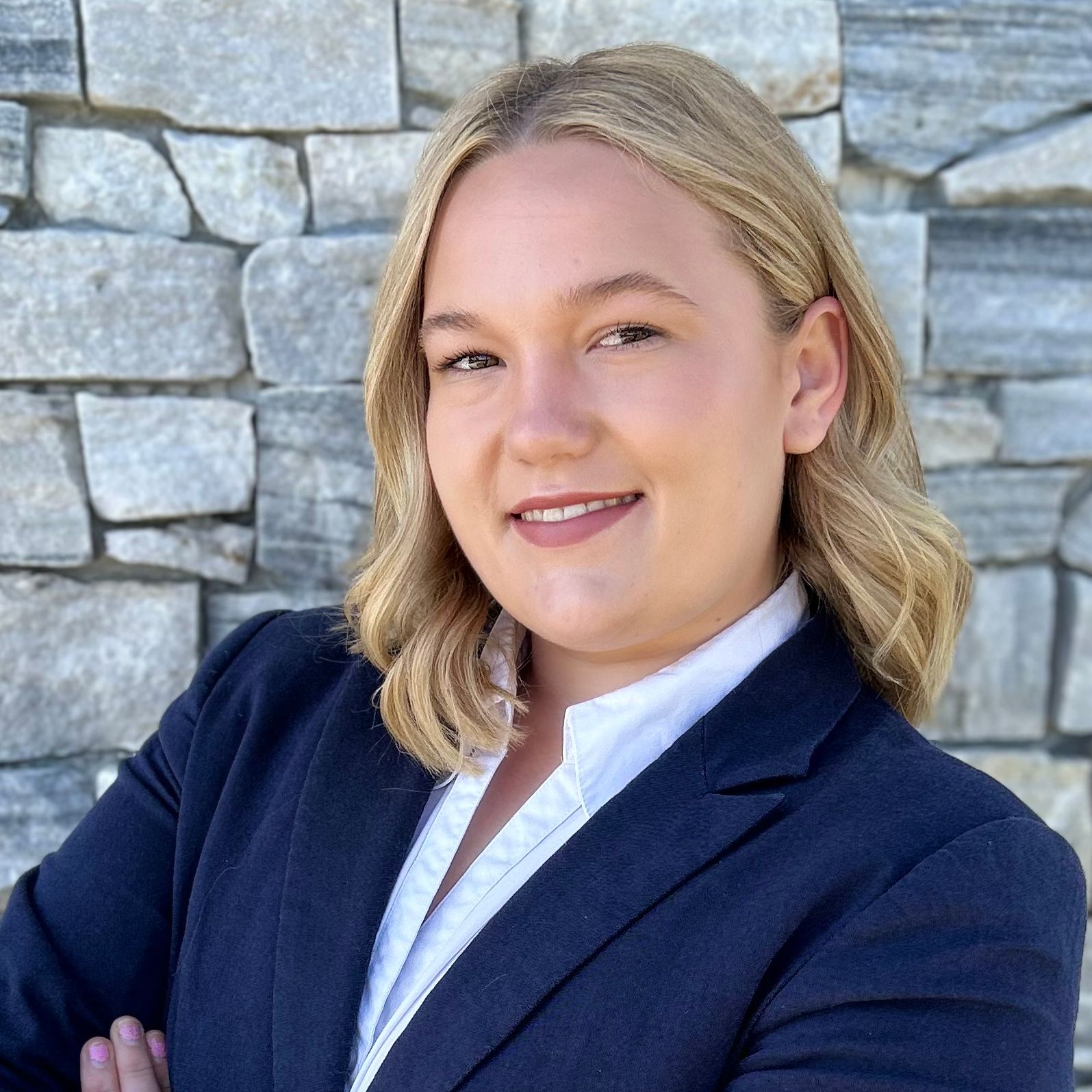 Erin Rossiter - Property Representative - Ray White Tumut