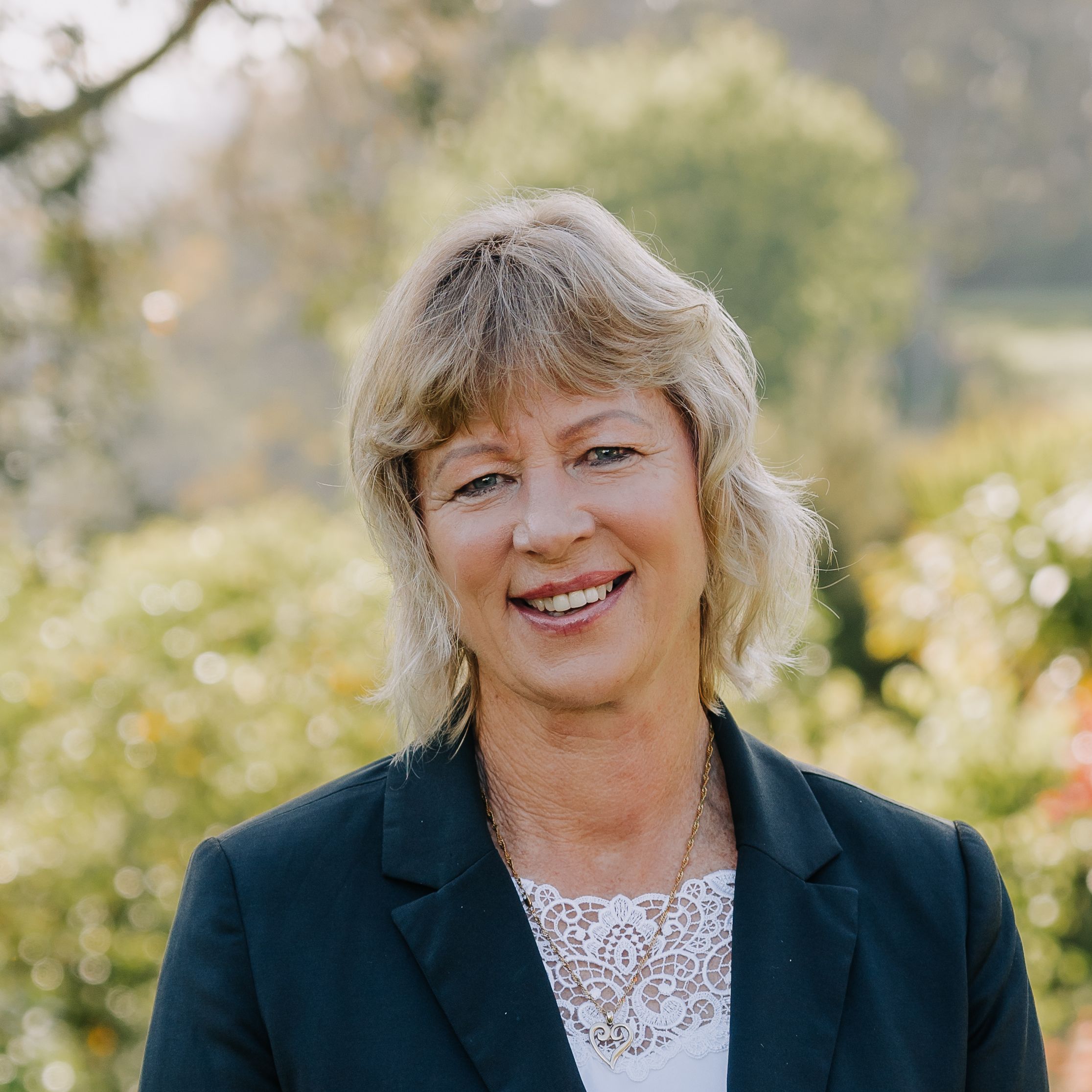 Anne Jolly • Ray White New Zealand