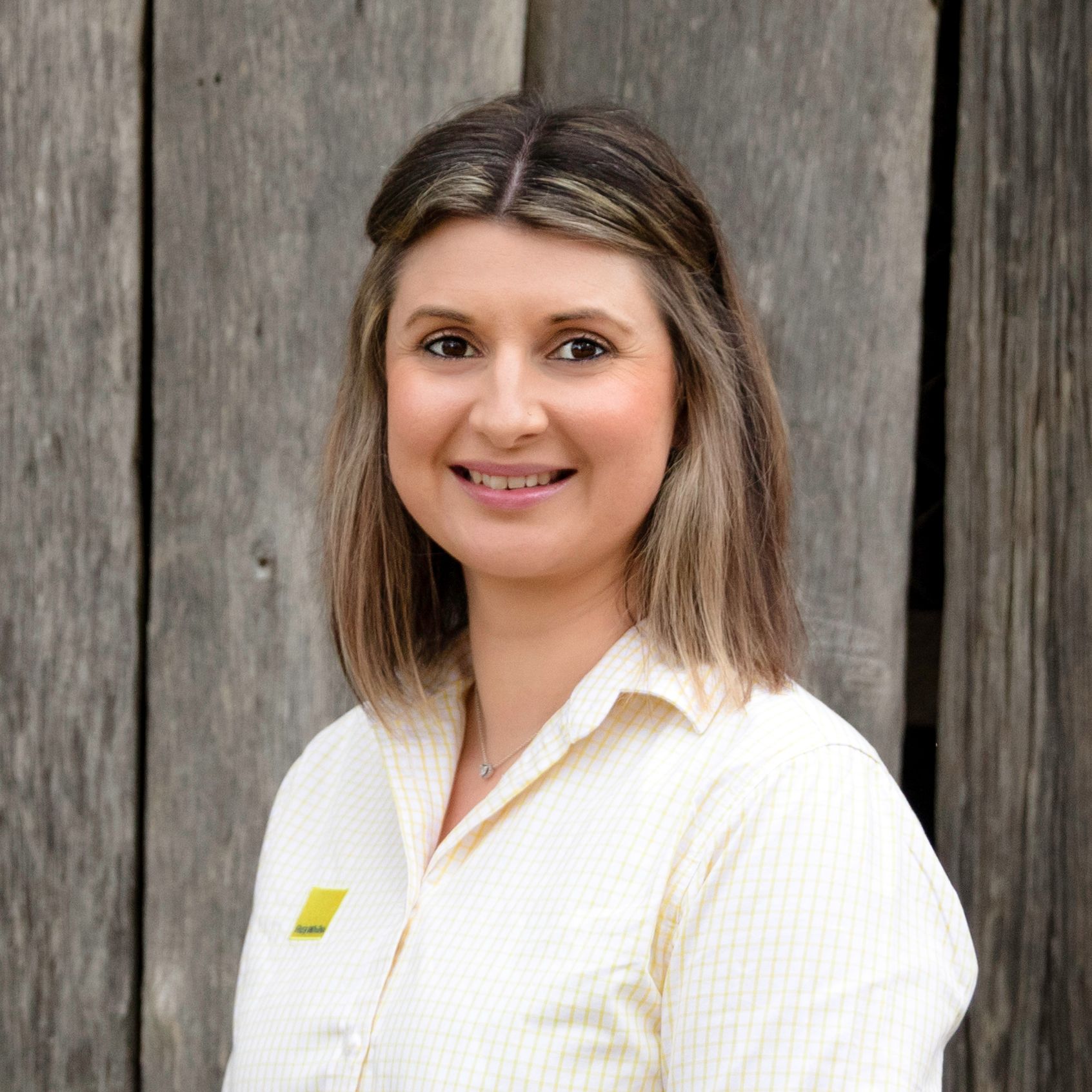 Susie Campbell - Administration & Marketing - Ray White Rural Crows Nest