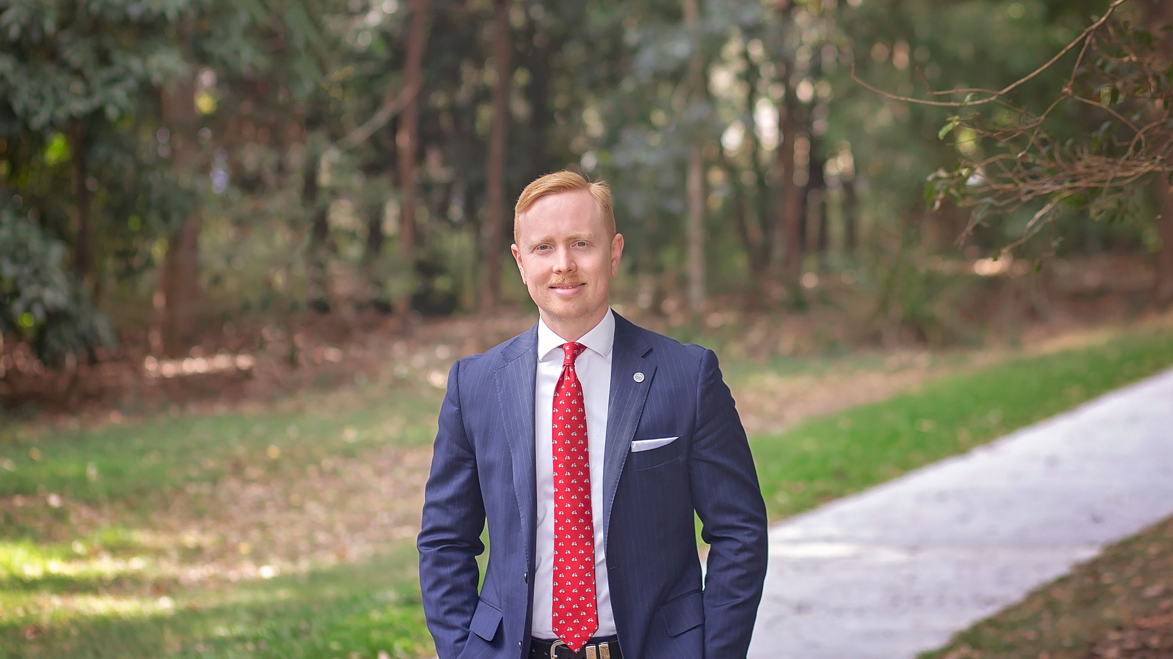 James Austin - Sales Consultant & Auctioneer - Ray White Mt Gravatt