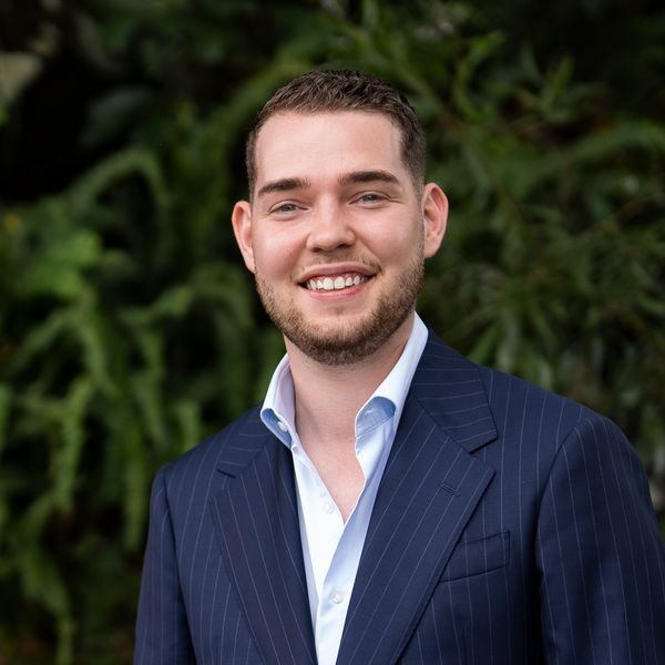 Gregory Ward • Ray White