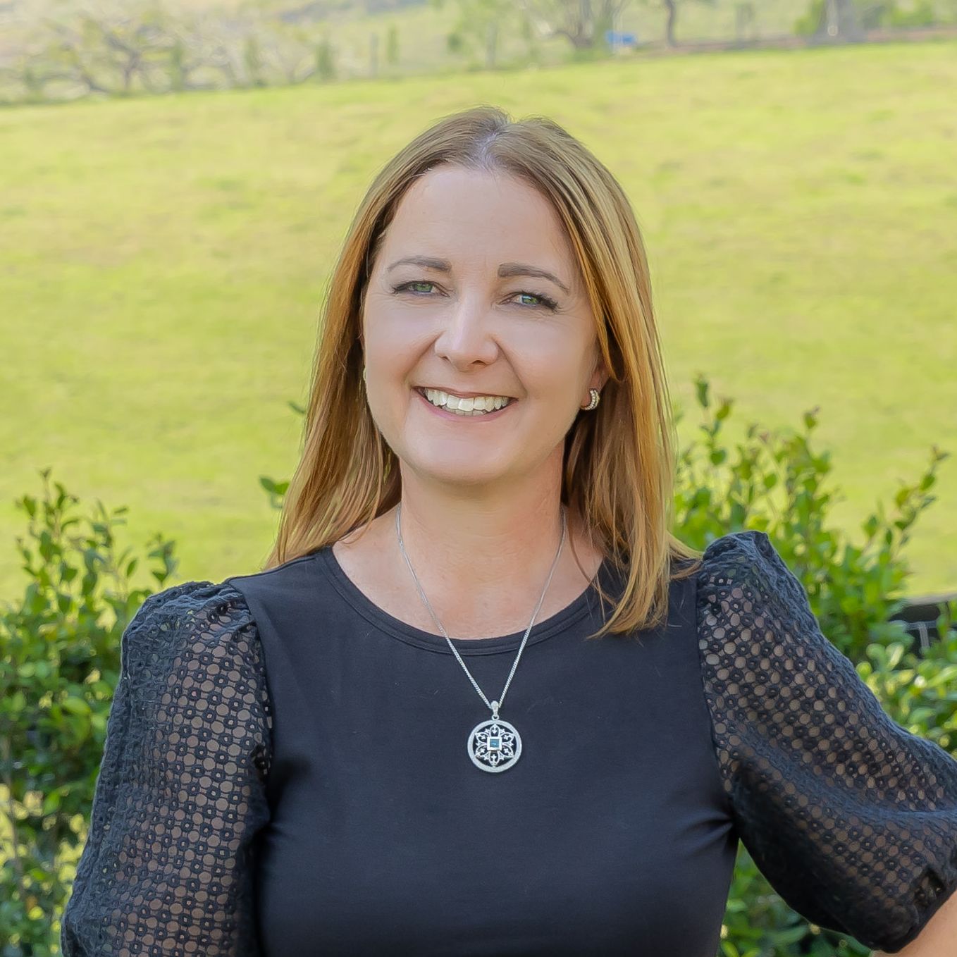 Robyn Wickham • Ray White