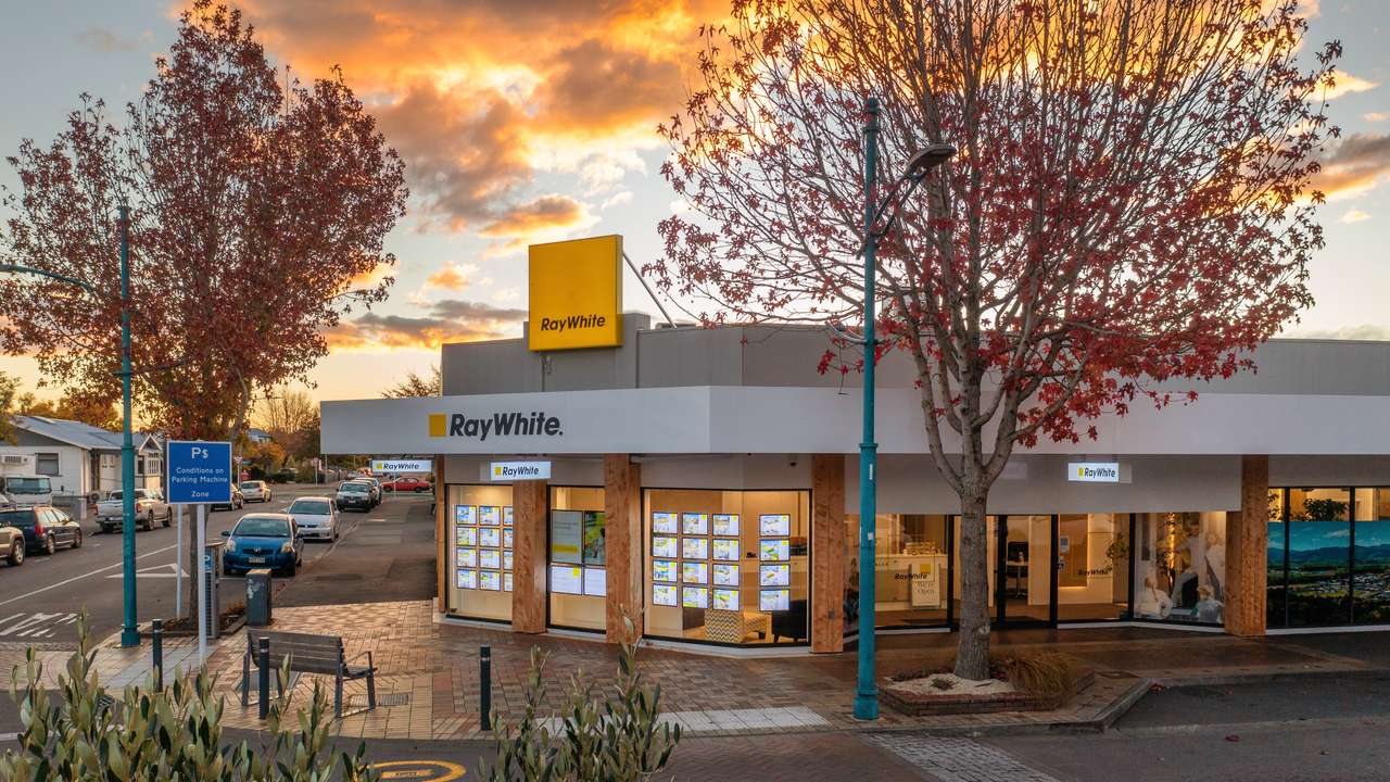 Ray White Estate Agents New Zealand – QXBYRY