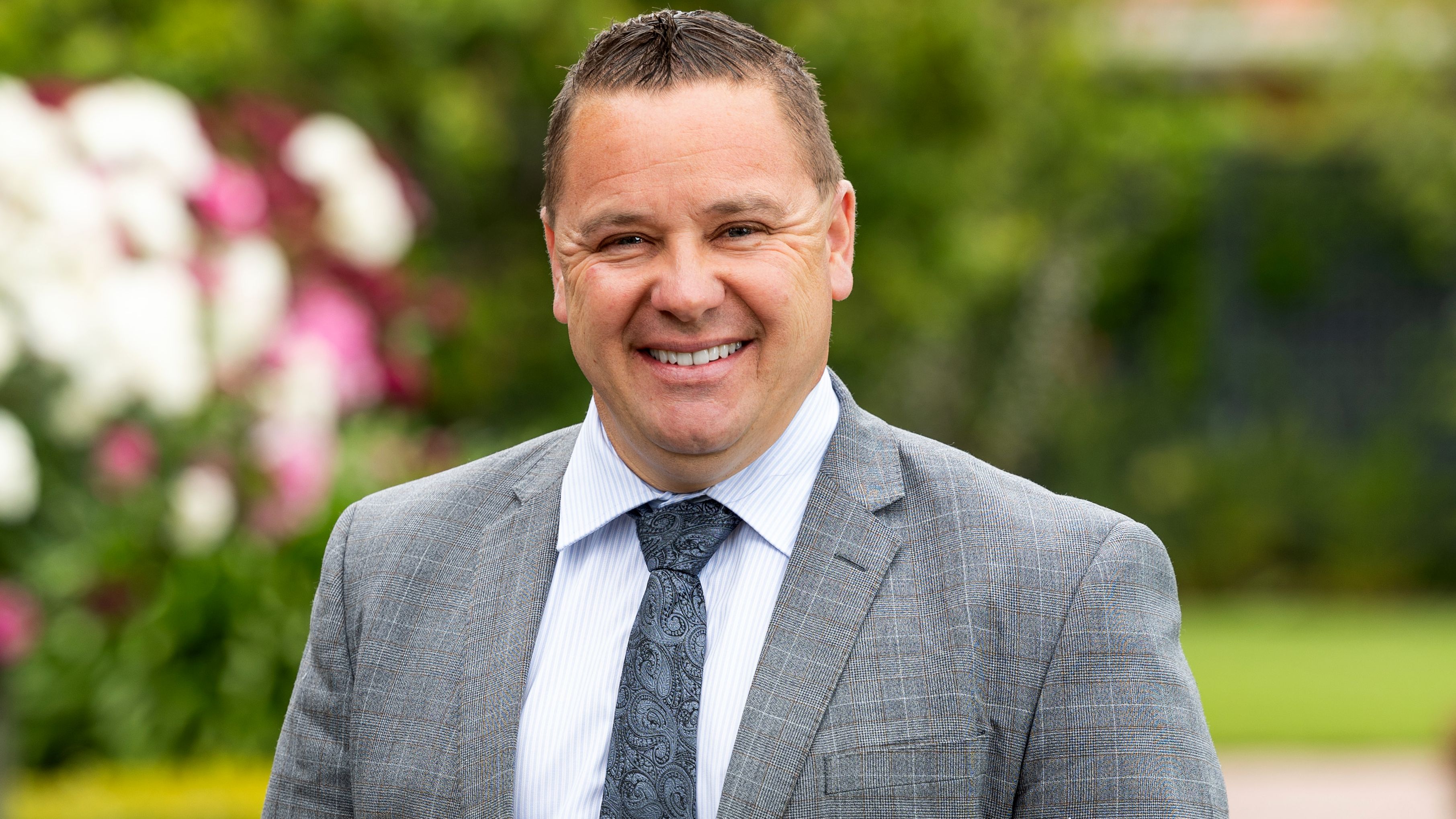 Rod Smitheram - Sales Executive | Company Auctioneer - Ray White ...