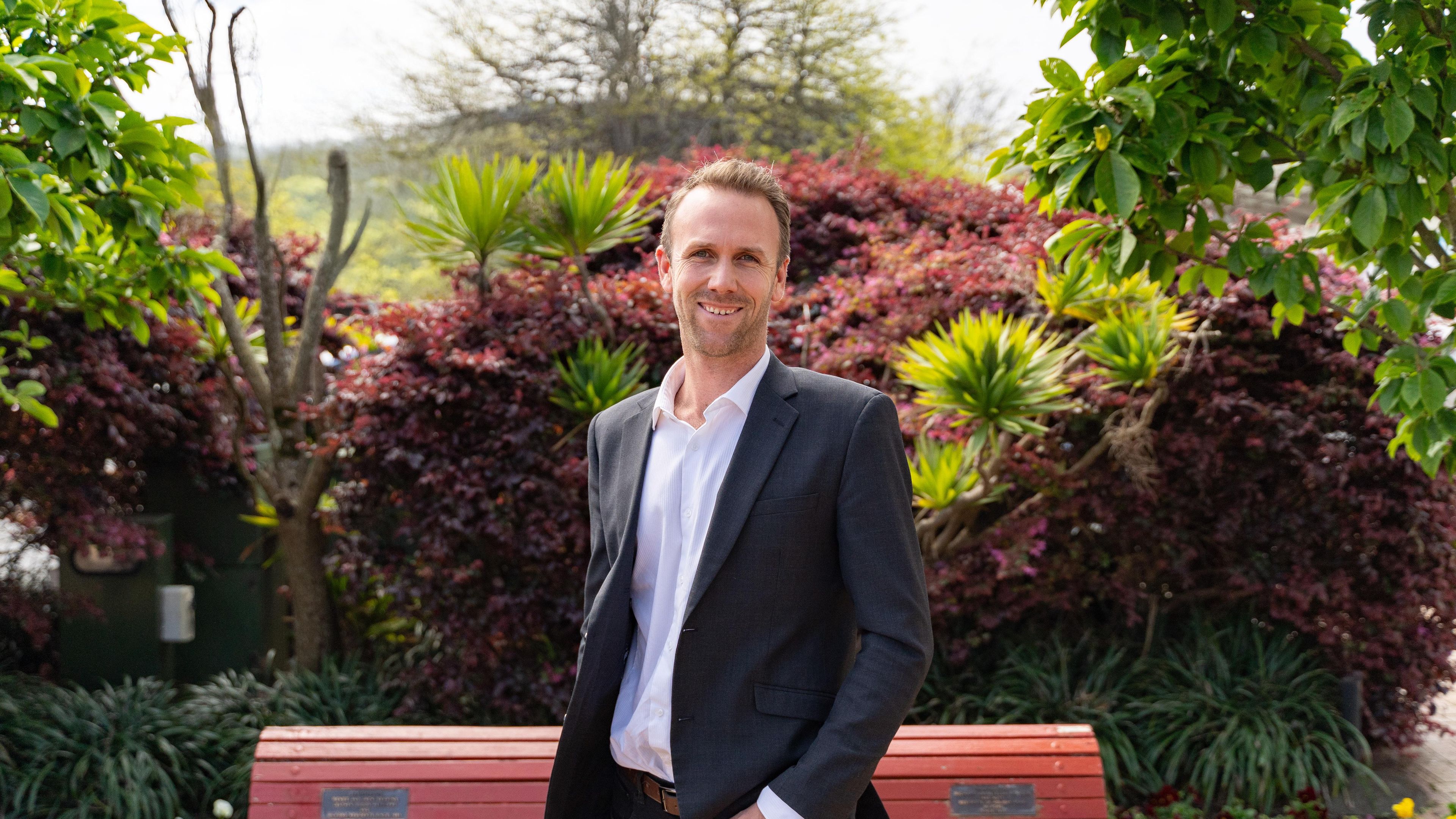 Alex Matheson - Licensee Salesperson - Ray White Mairangi Bay | Milford