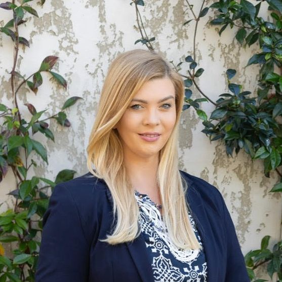 Laura Arnold - Sales Executive with Jody Fewster - Ray White Cottesloe ...