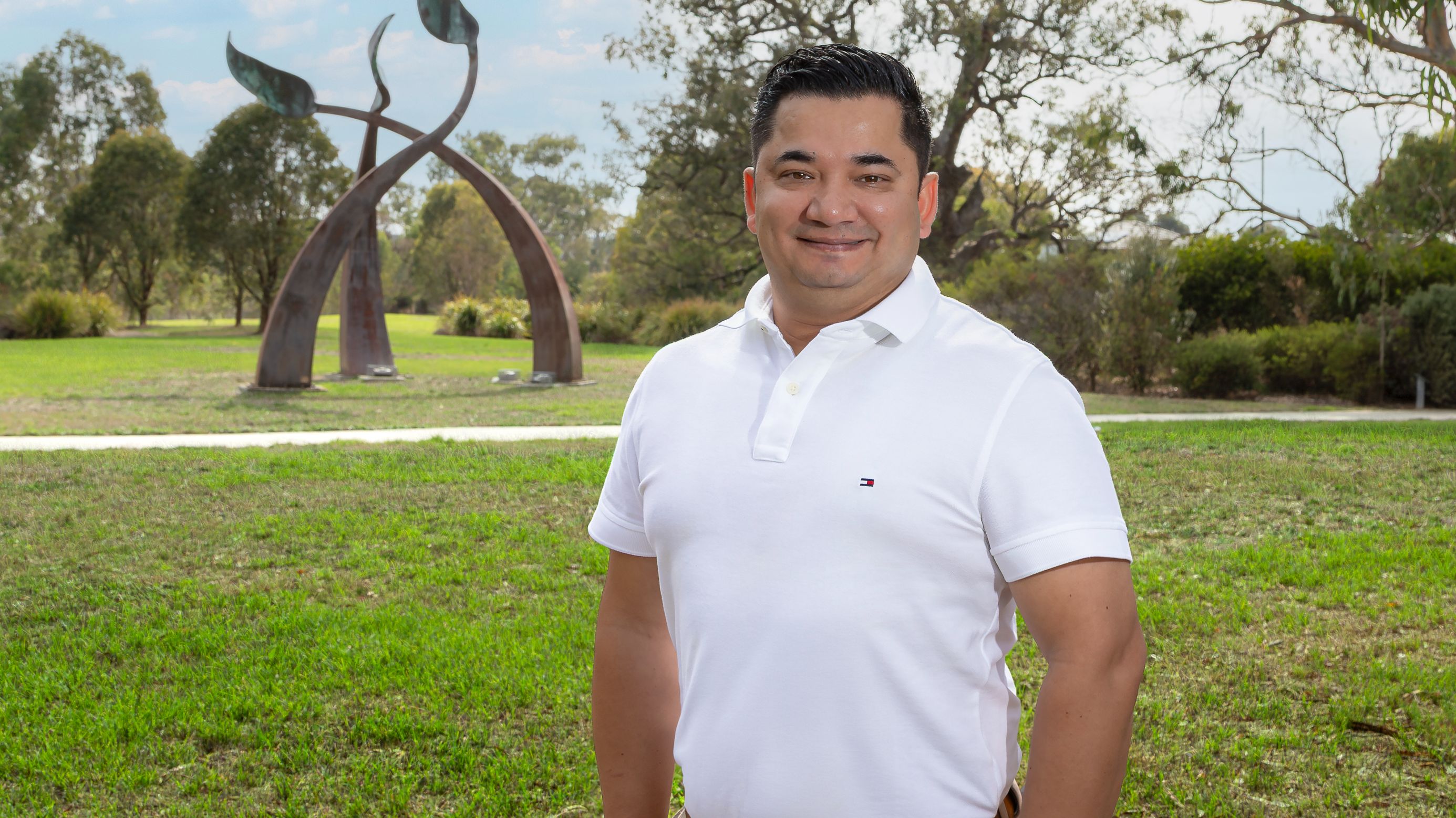 Amit Aswal - Sales Consultant - Ray White Doreen