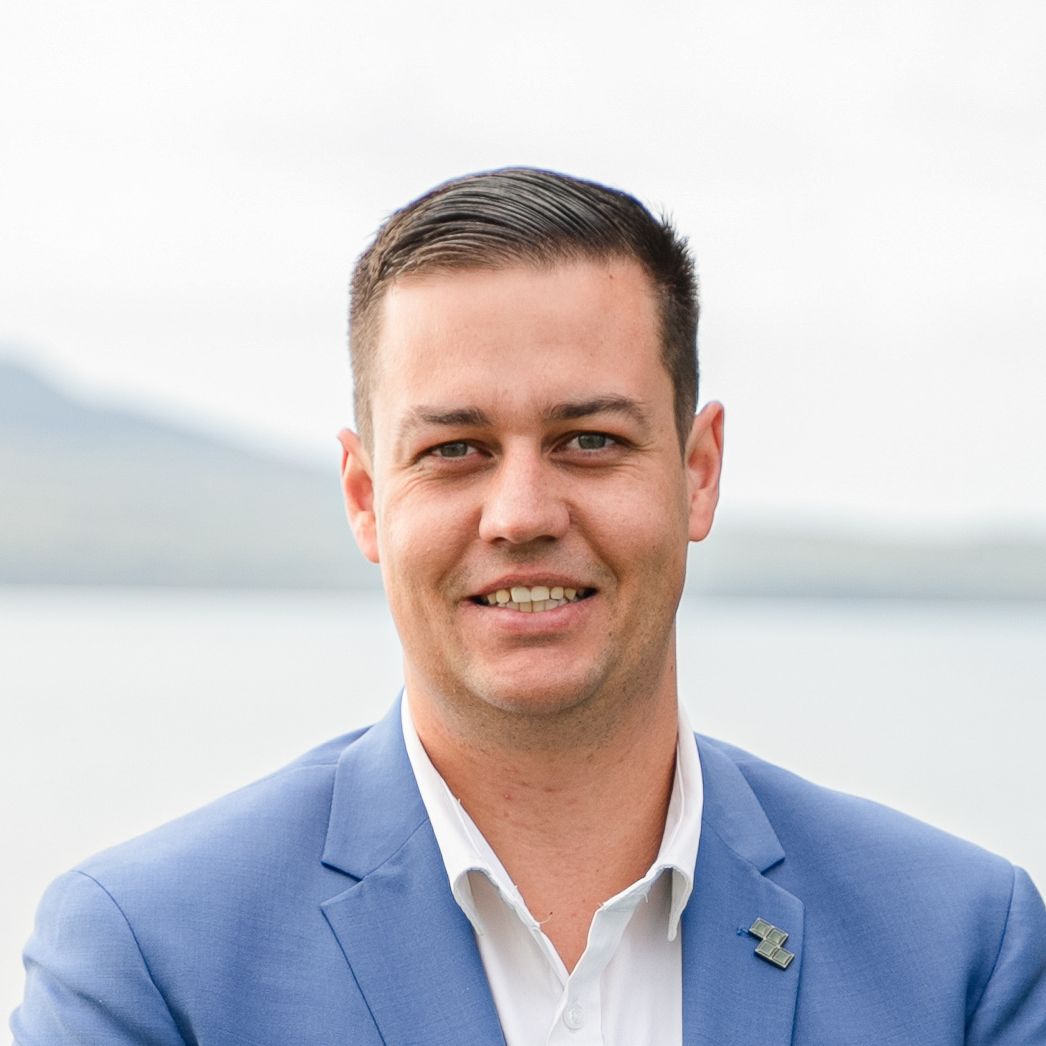 Alex Prouse • Ray White New Zealand