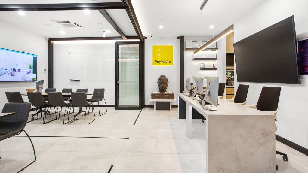 Ray White Taylors Lakes • Ray White