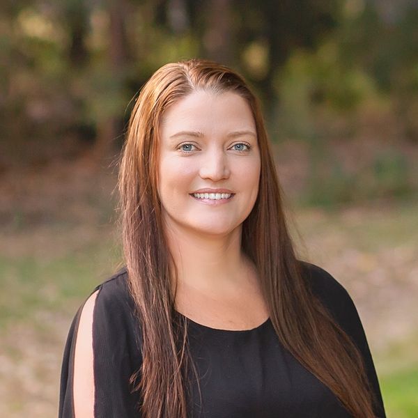 Megan Van Hoeyen • Ray White