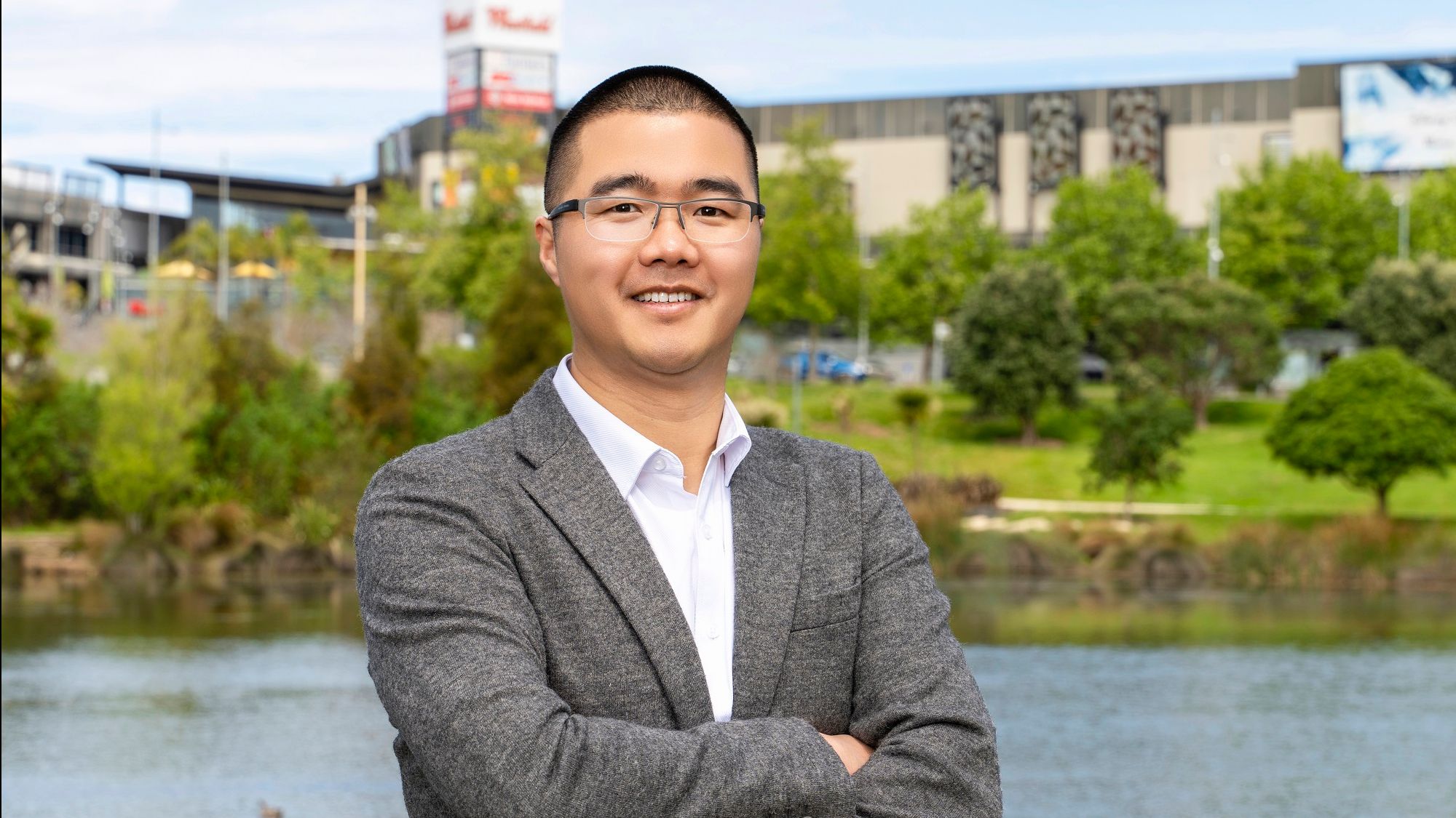 Ray Shi - Licensee Salesperson - Ray White Albany