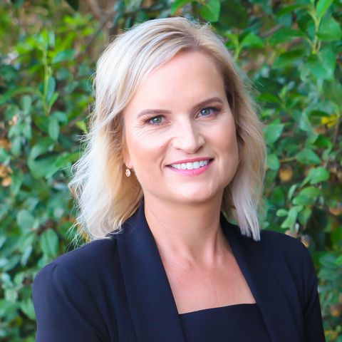 Lisa McDonald • Ray White