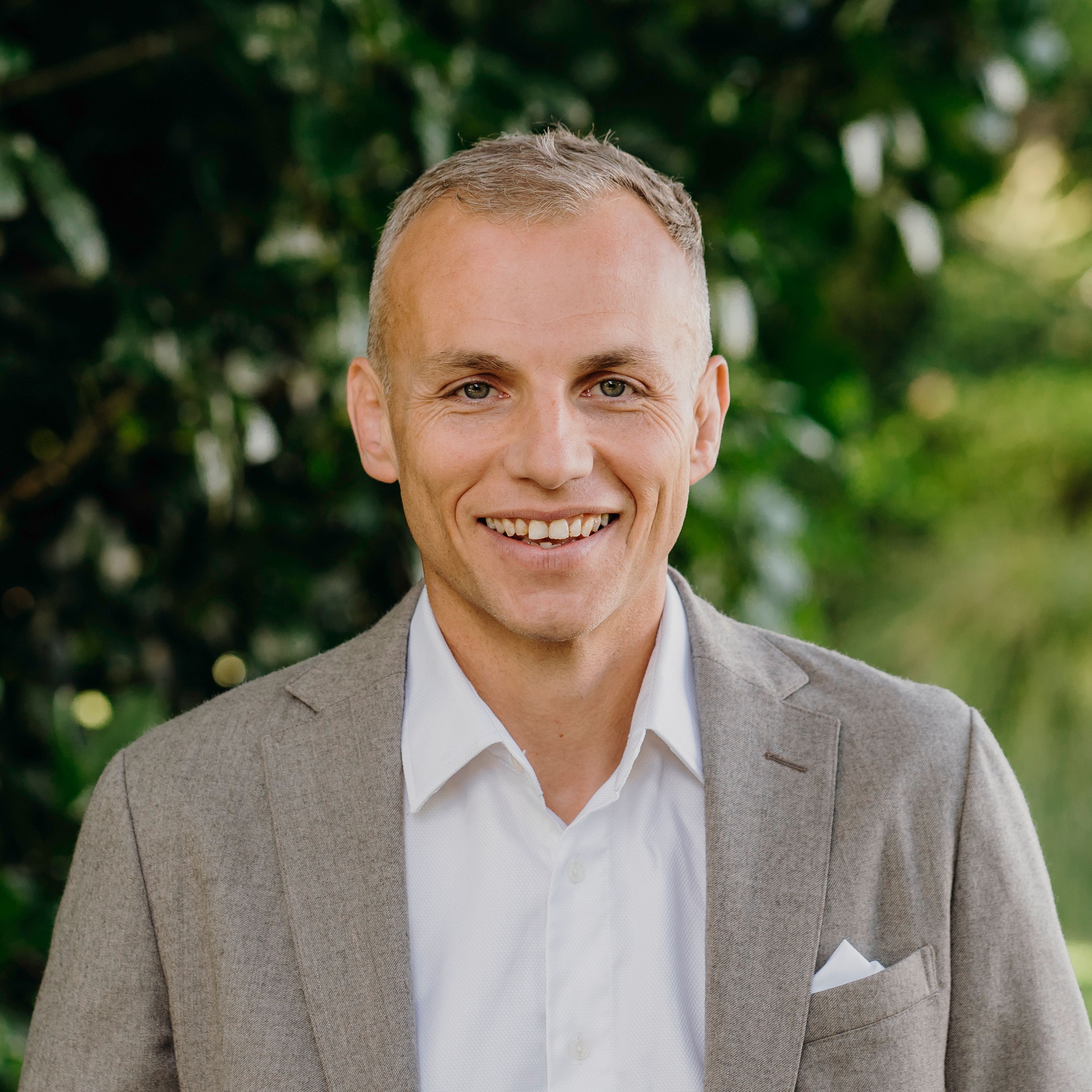 Hayden Jones • Ray White New Zealand