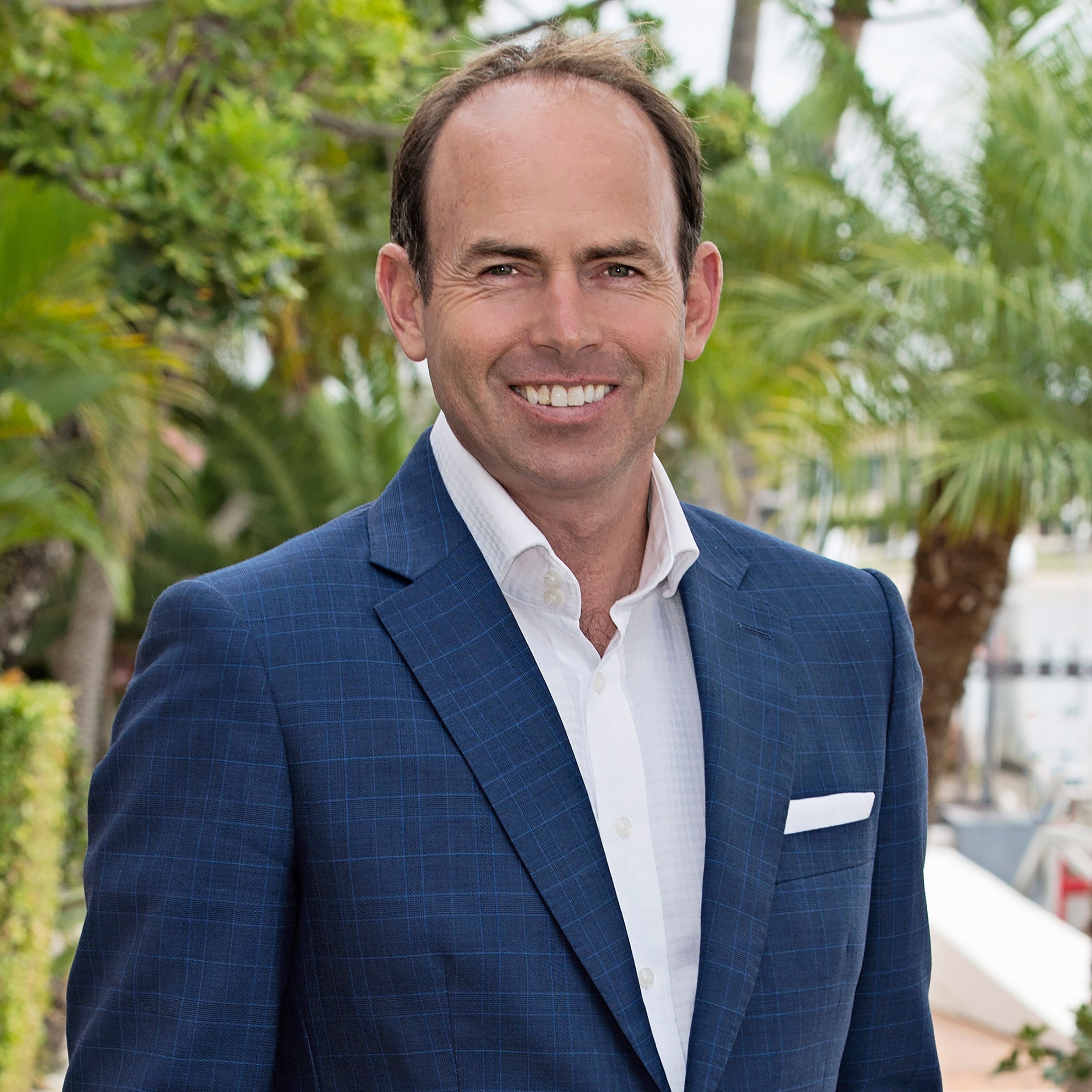 Tony Sutton-Yeomans • Ray White