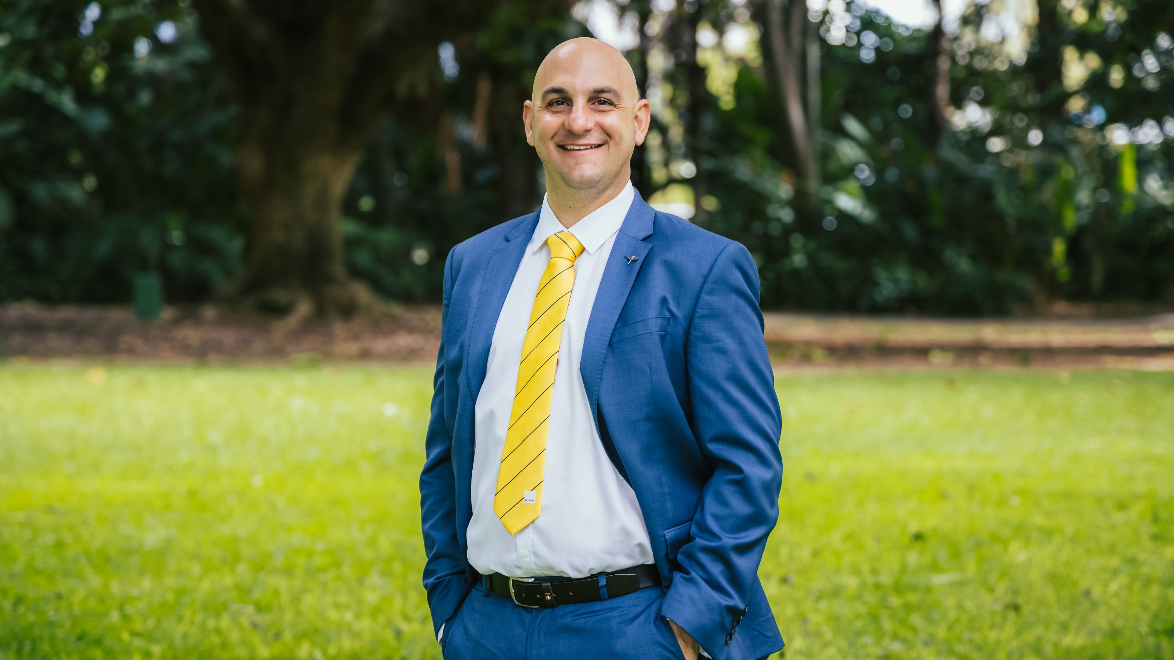 Giovanni Spinella - Managing Director, Sales Agent and Auctioneer - Ray ...