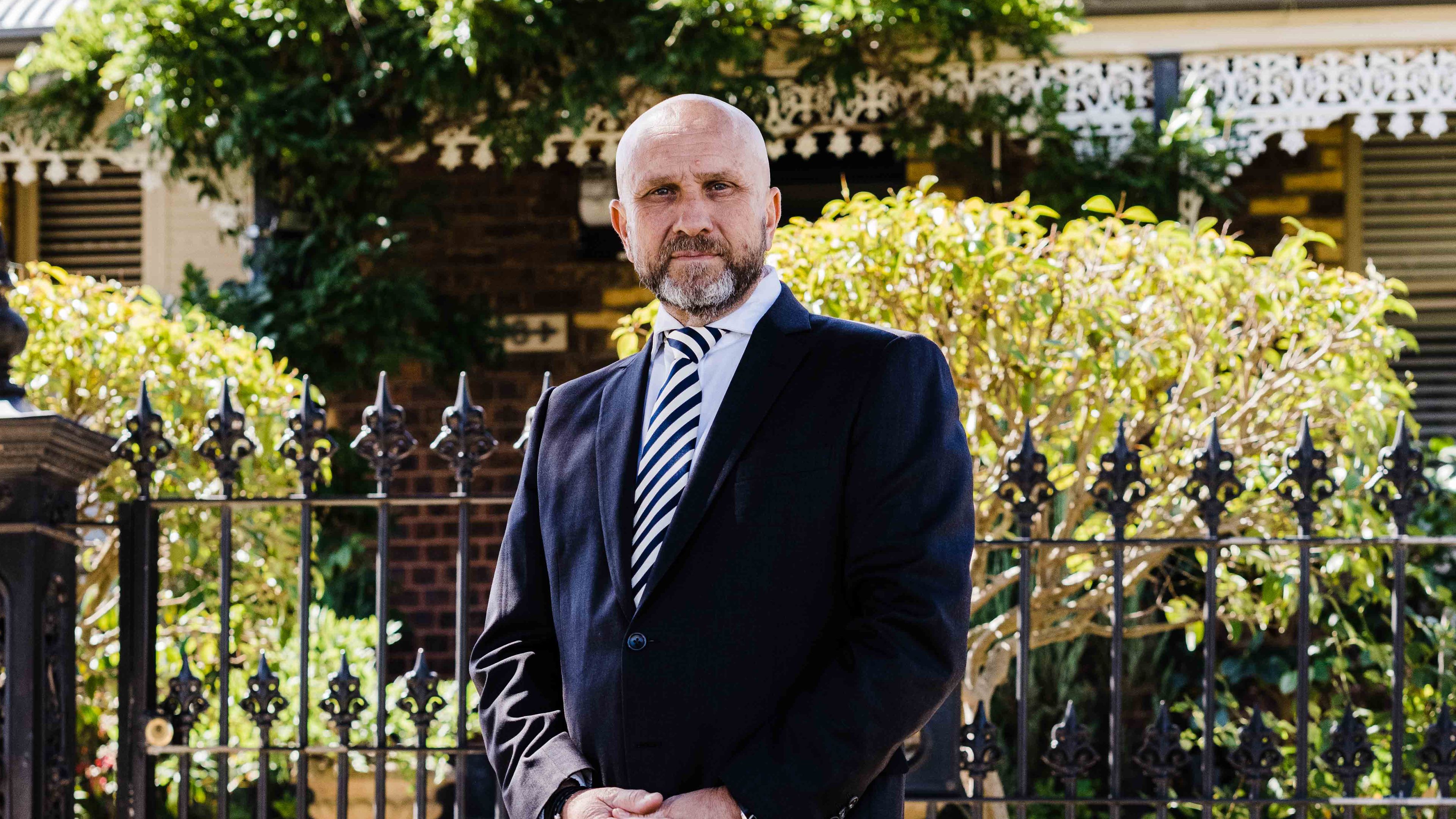 Vince Carnevale - Managing Director | OIEC - Ray White Pascoe Vale