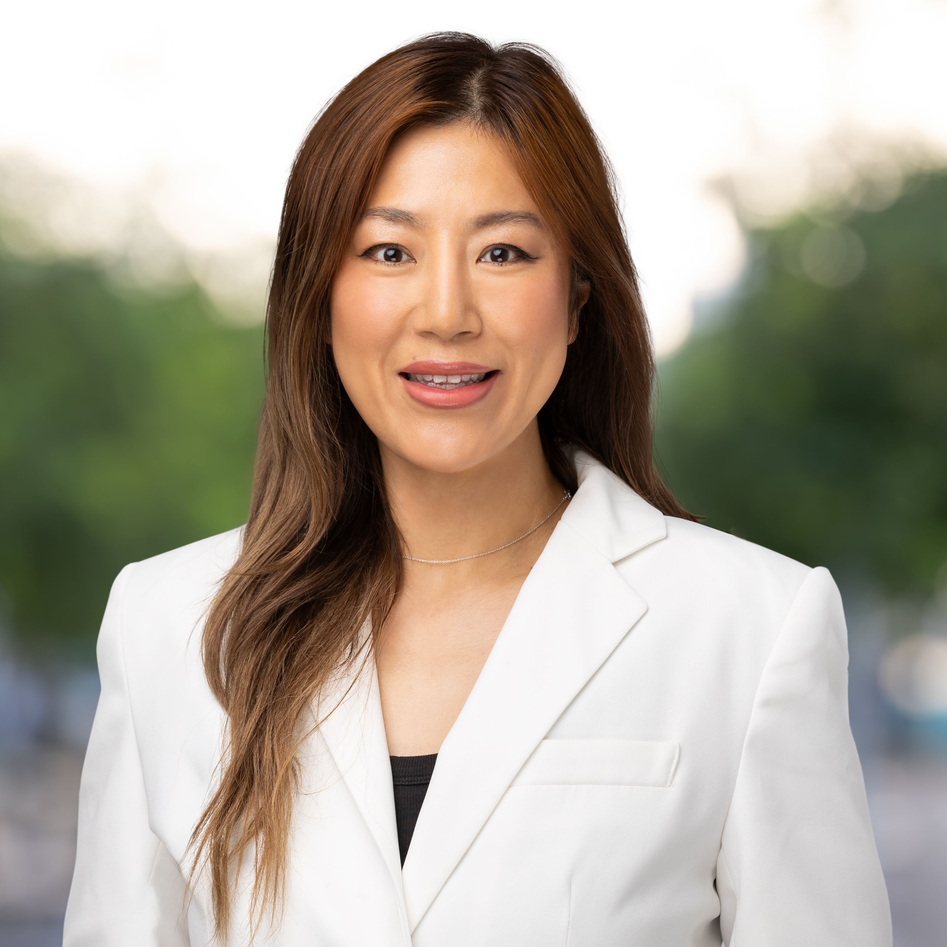 Amy Yang - Sales Representative to Shiv Nair - Ray White United Group
