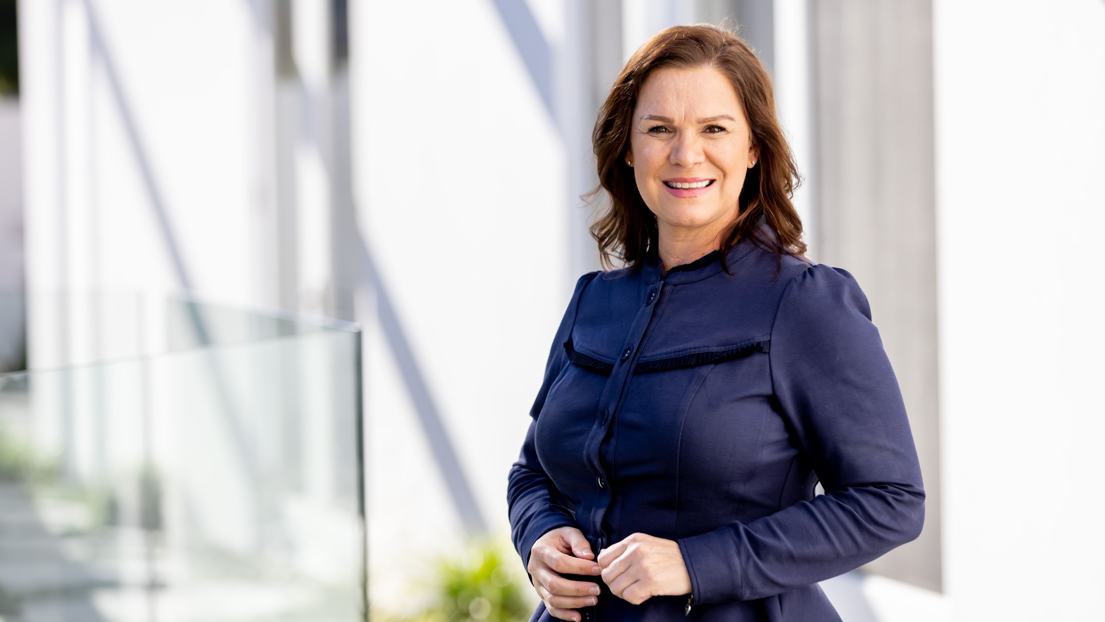 Rebecca Wiggins - Sales & Marketing Consultant - LREA - Ray White Malan ...