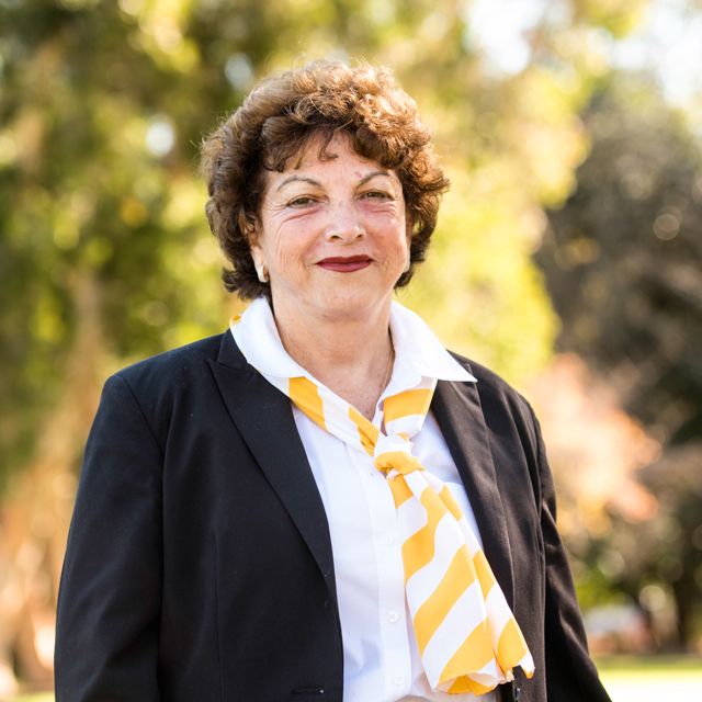 Angela Padula • Ray White