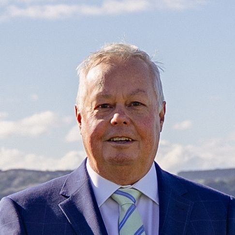 Paul Prouse - Director/Licensed Salesperson - Ray White Matakana