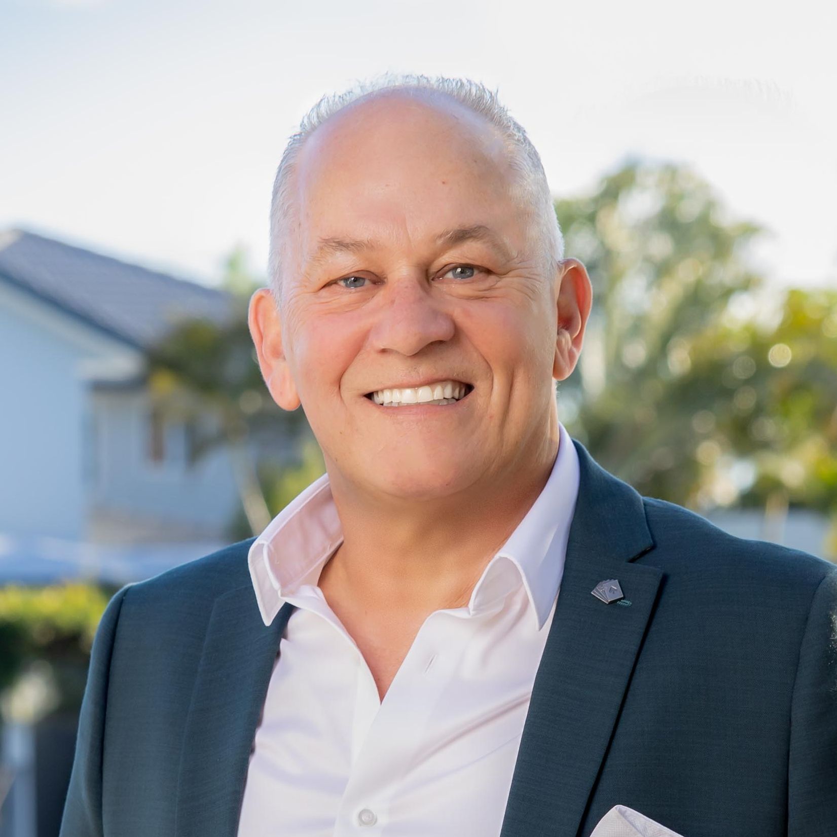 Chris Ryan - Sales & Marketing Consultant - Ray White Malan + Co