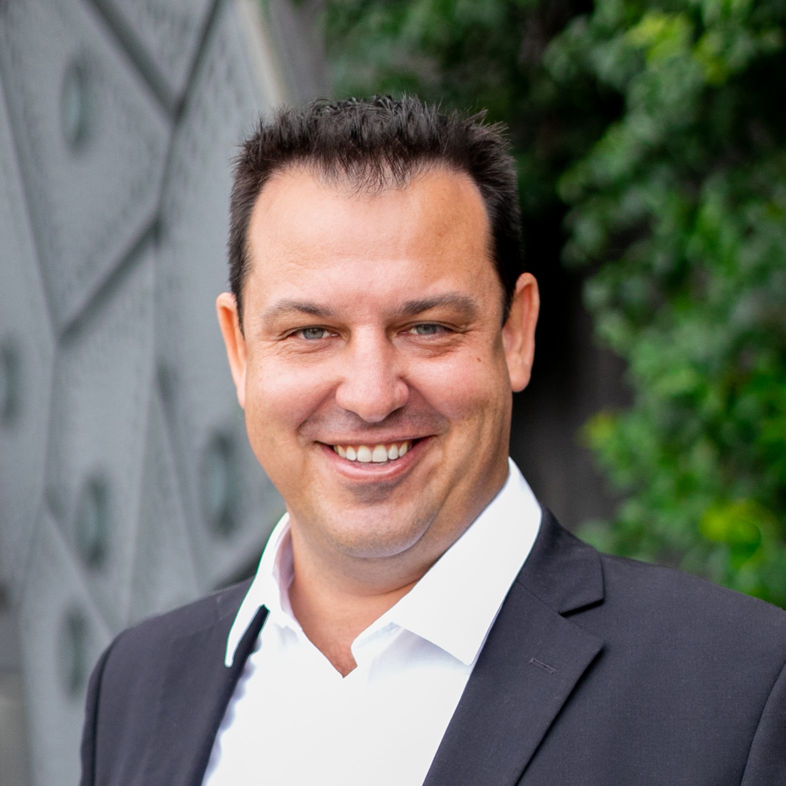 Tim Grevell • Ray White