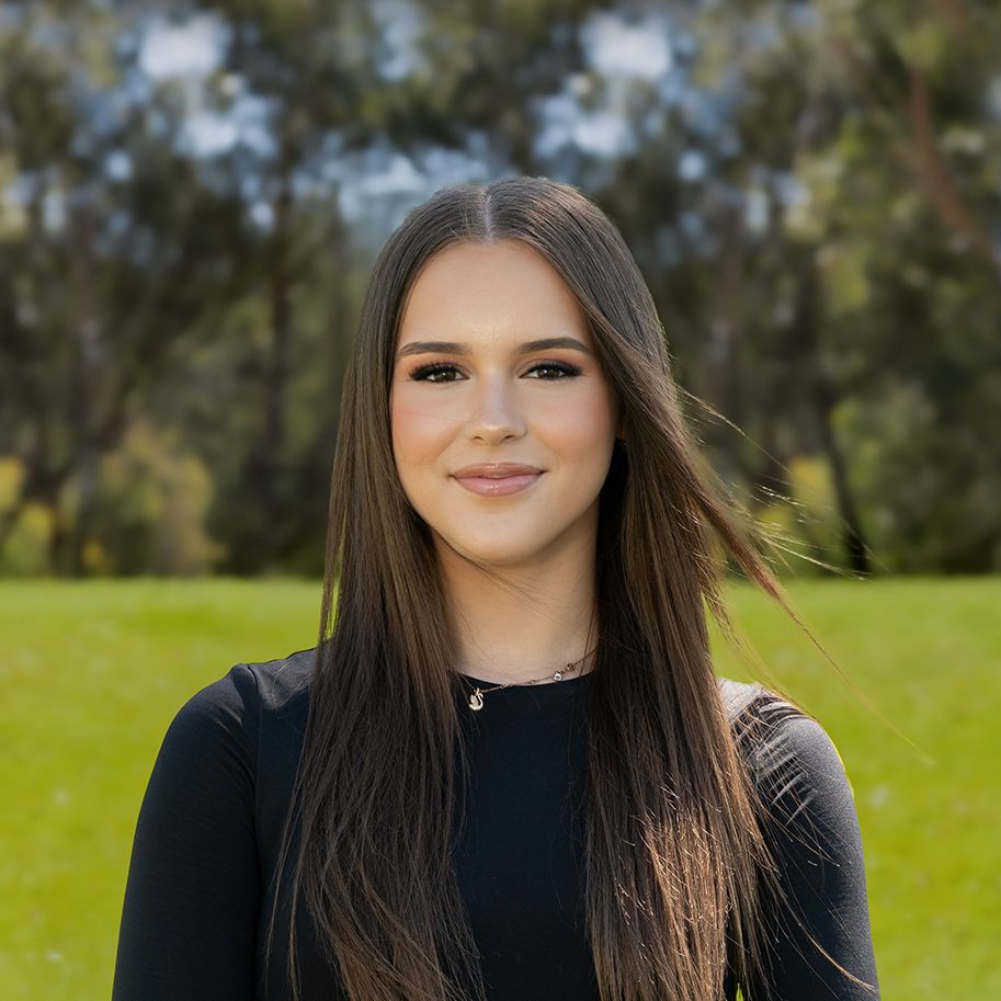 Sienna Thompson - Administrative Assistant - Ray White The Jaura Group