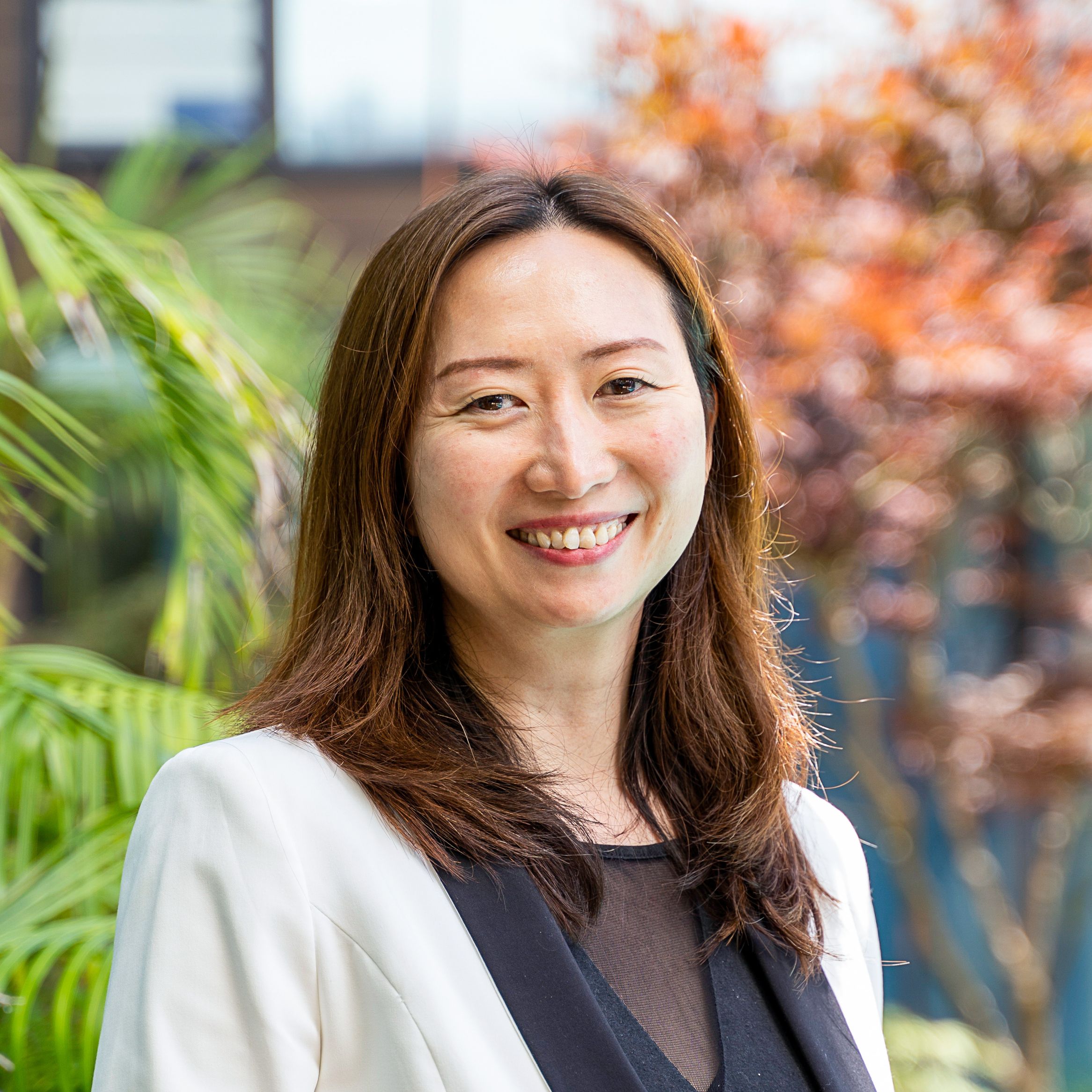 Sharon Lee • Ray White Commercial