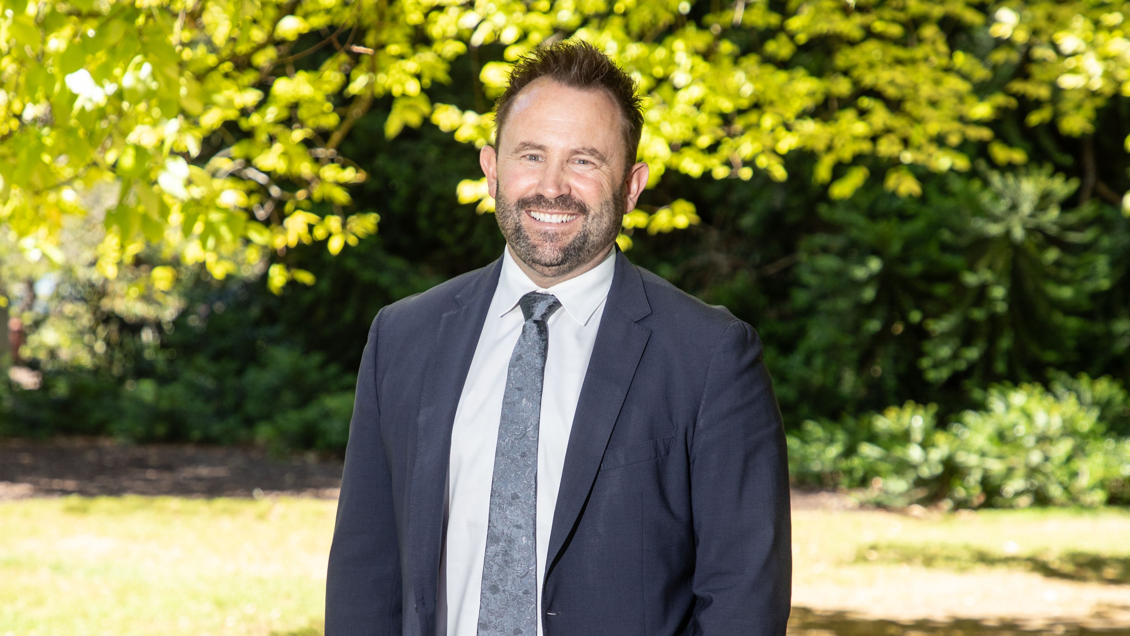 Mark Williams - Residential Sales Consultant & Auctioneer - Ray White ...