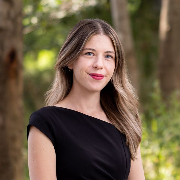 Jennifer Pogmore • Ray White