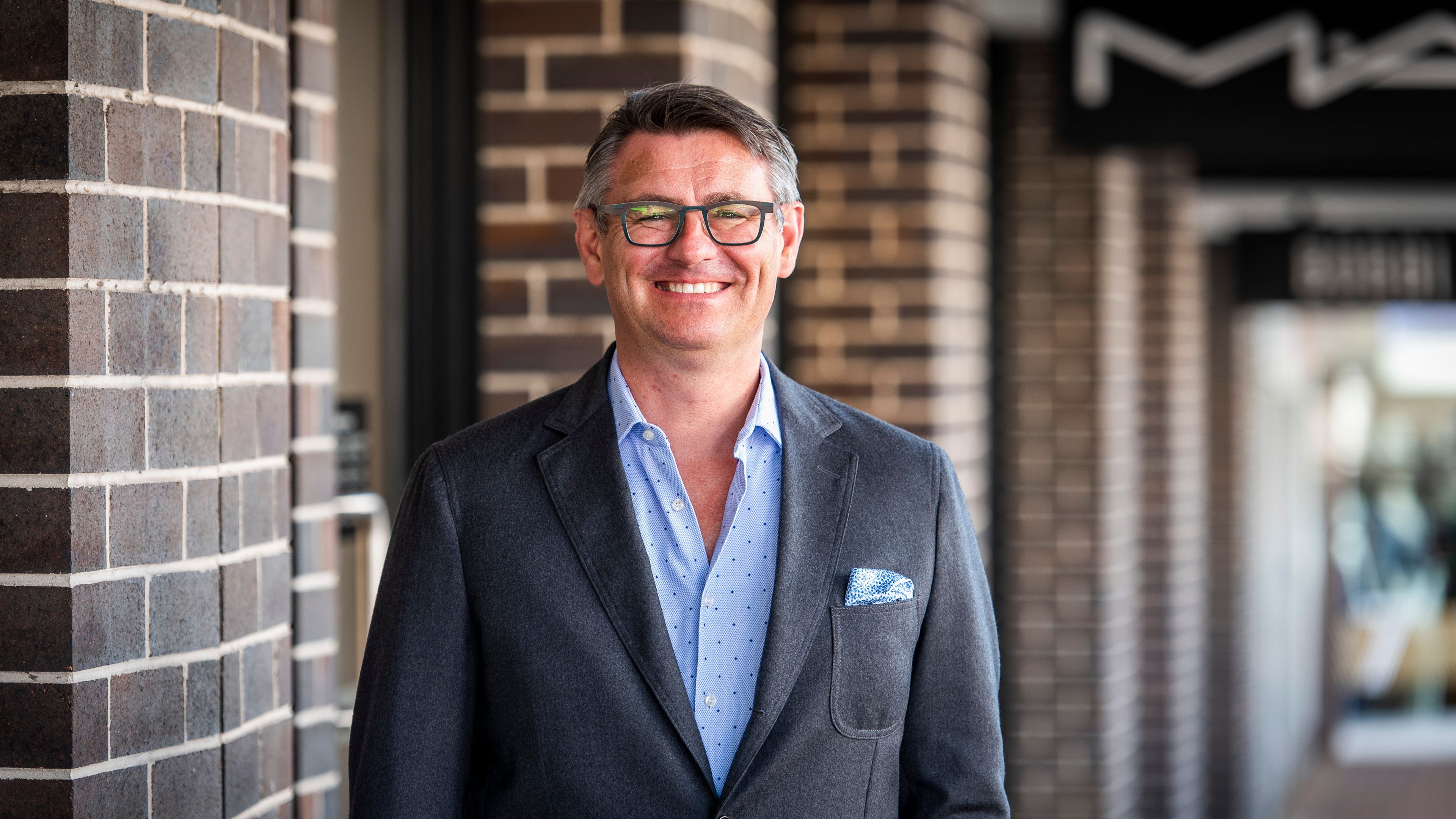 Scott Stephens - Director | Retail & Commercial - Ray White Commercial ...