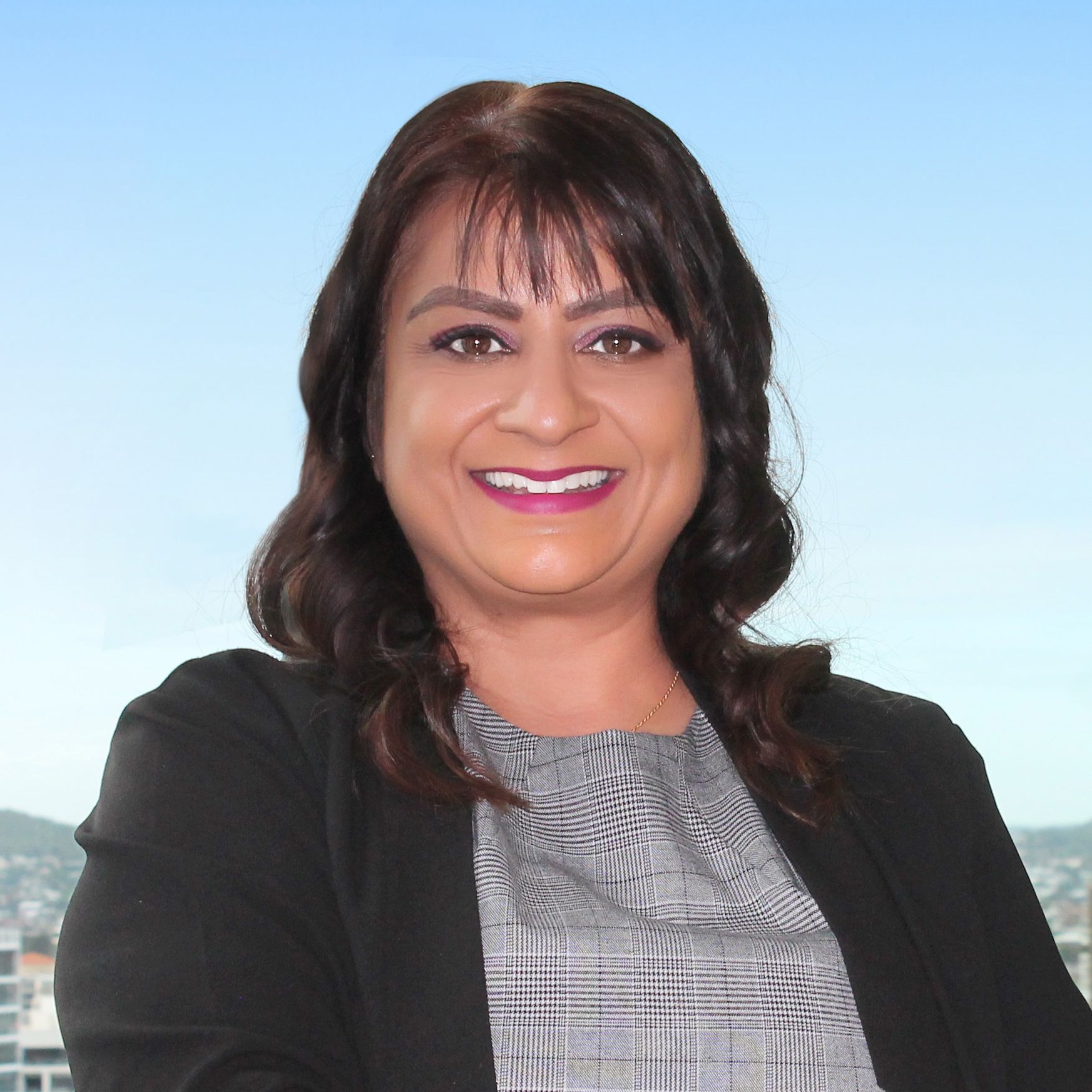 Marlini Patel • Ray White Commercial