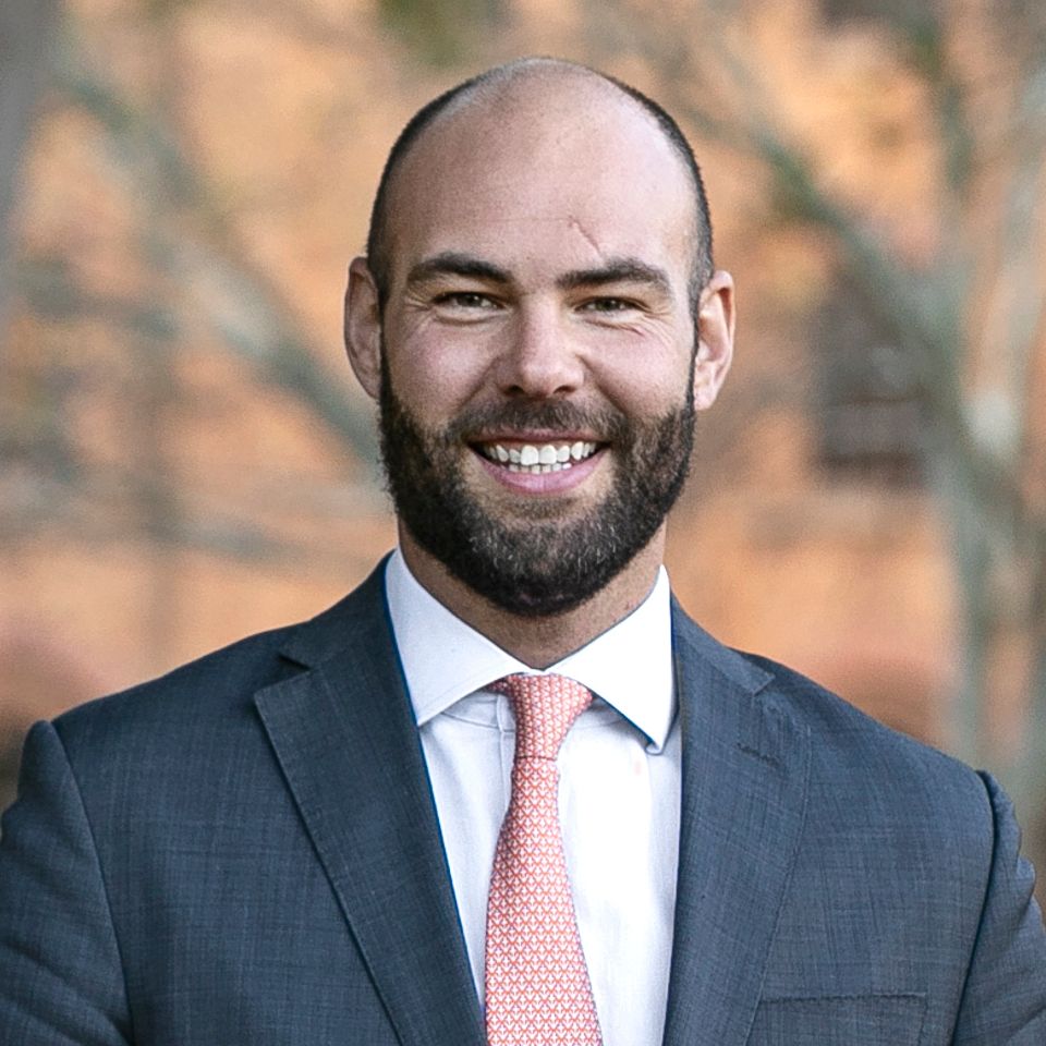 Peter Vines • Ray White Commercial