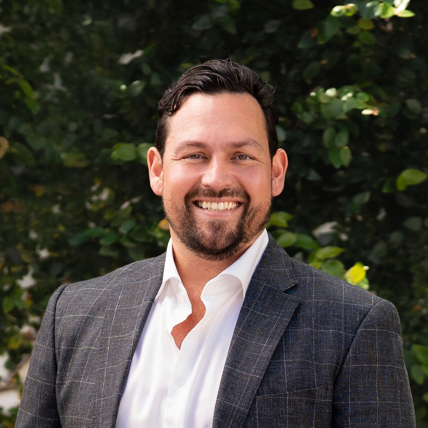 Nicholas Low - Sales & Marketing Consultant - Ray White Maroochydore