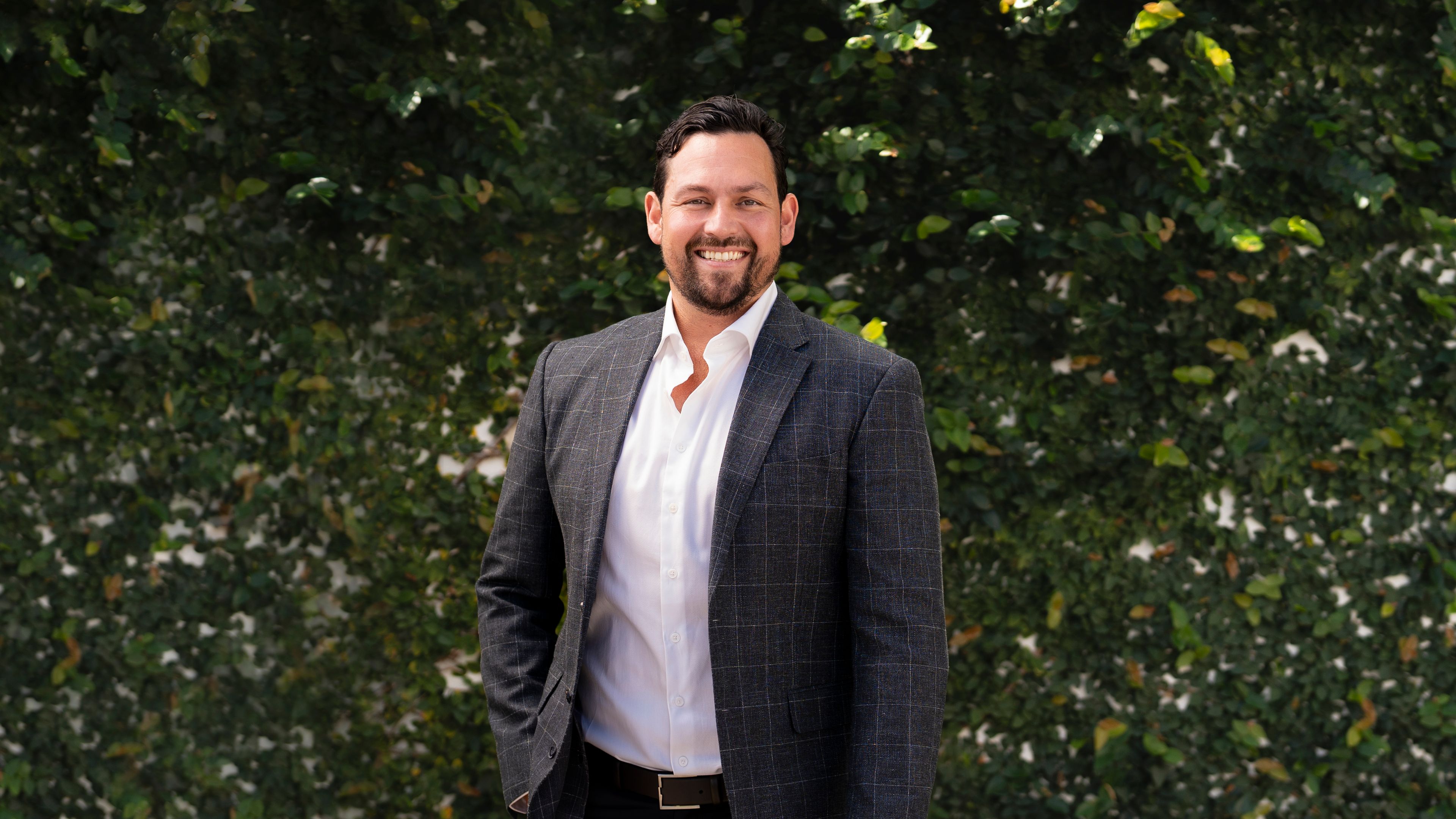 Nicholas Low - Sales & Marketing Consultant - Ray White Maroochydore