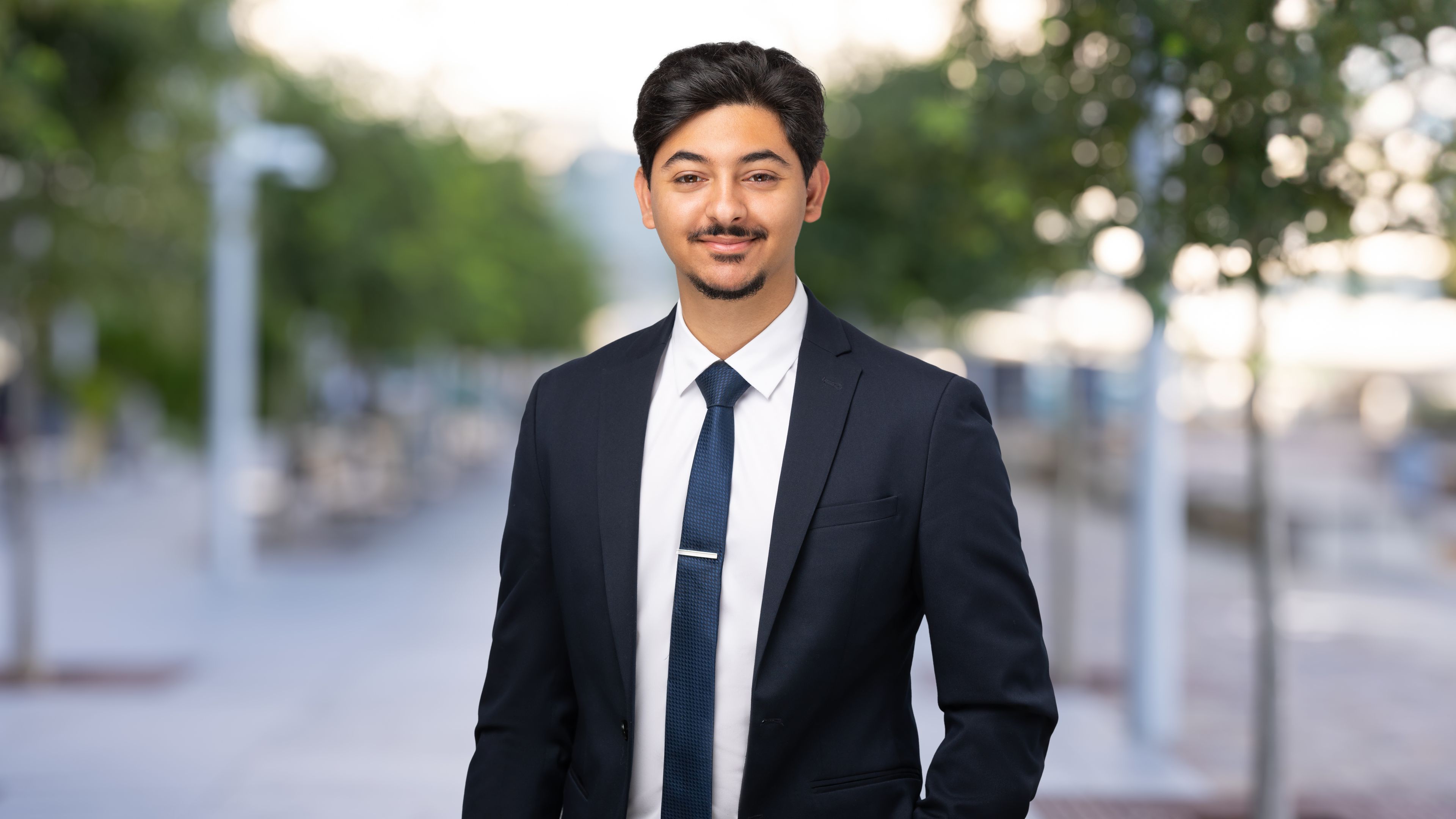 Thomas Benyamin - Sales Representative to Shiv Nair - Ray White United ...