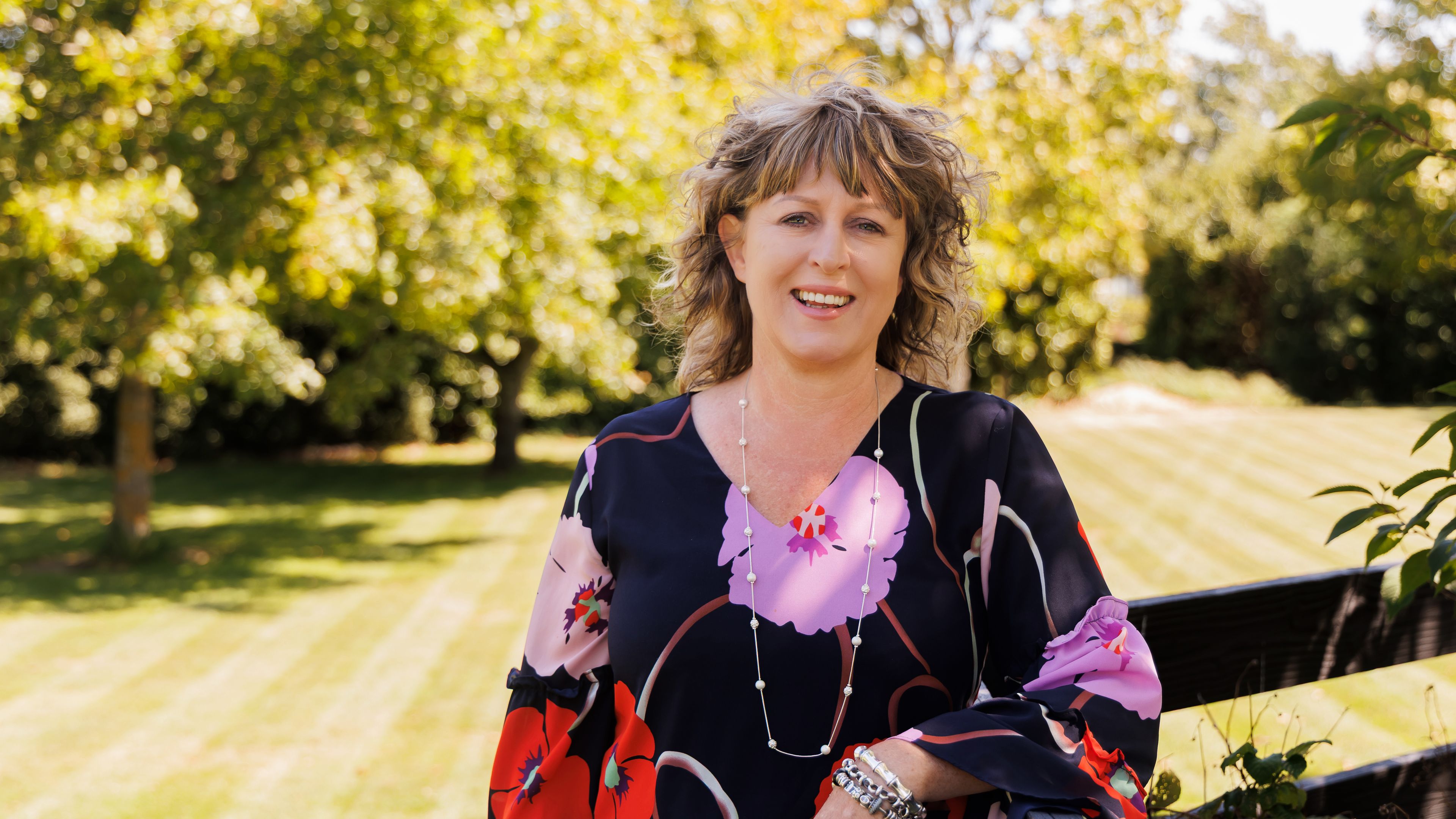 Gina Guthrie - Licensee Salesperson - Ray White Canterbury