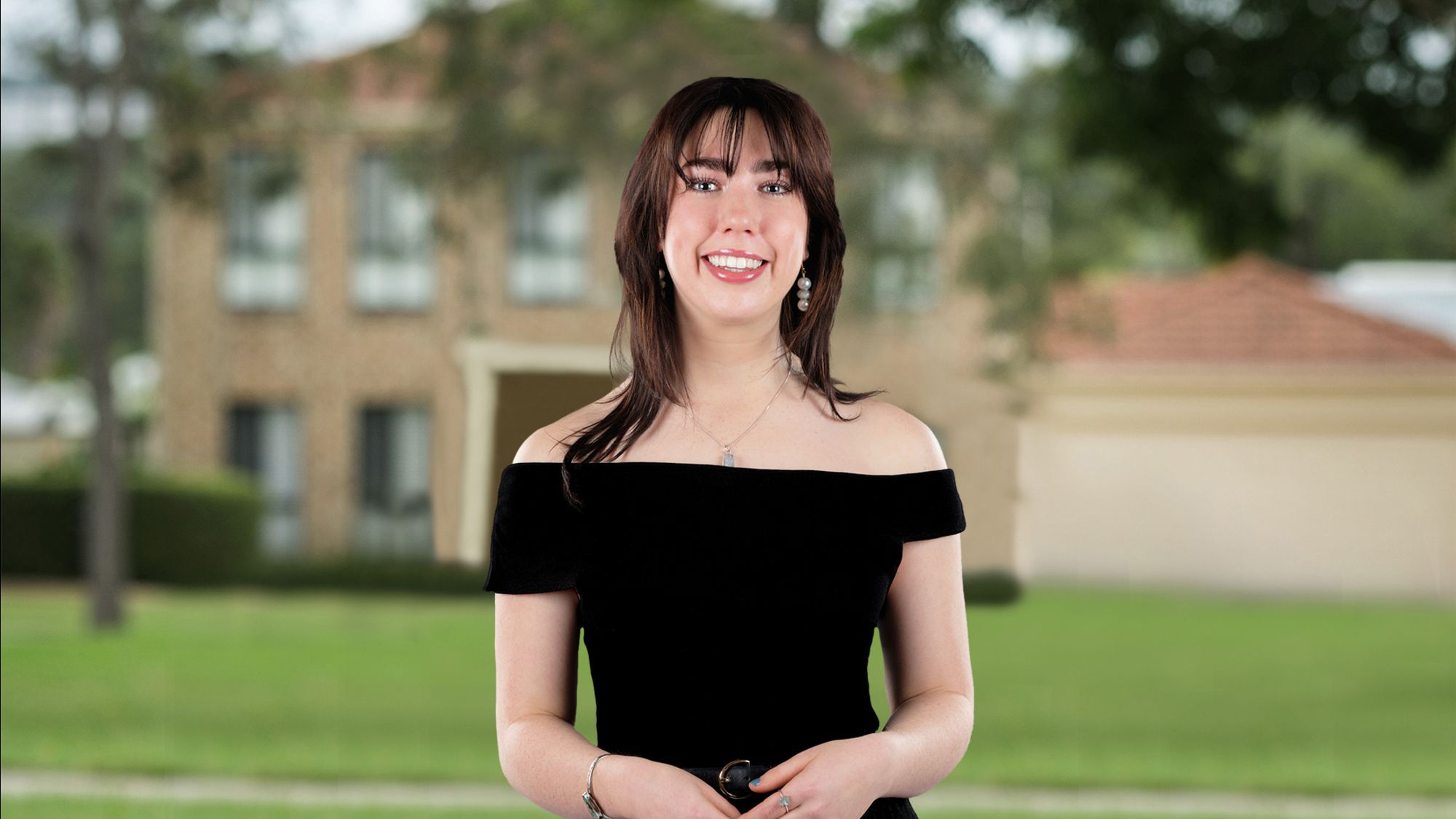 Katie Gear - Sales Associate to Jett Jones - Ray White Marsden