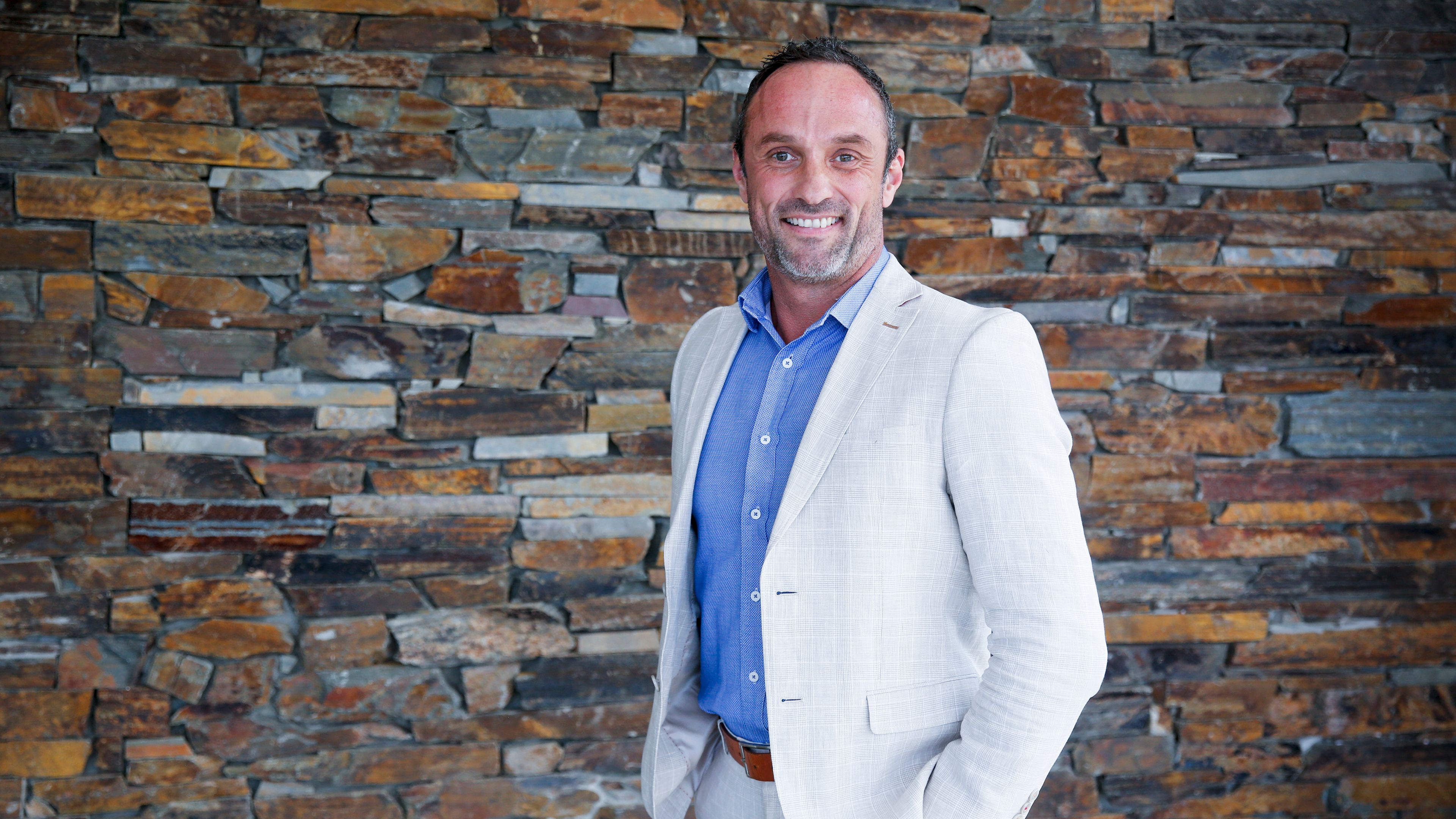 Justin Sydenham - Management - Selling Principal - Ray White Thirroul