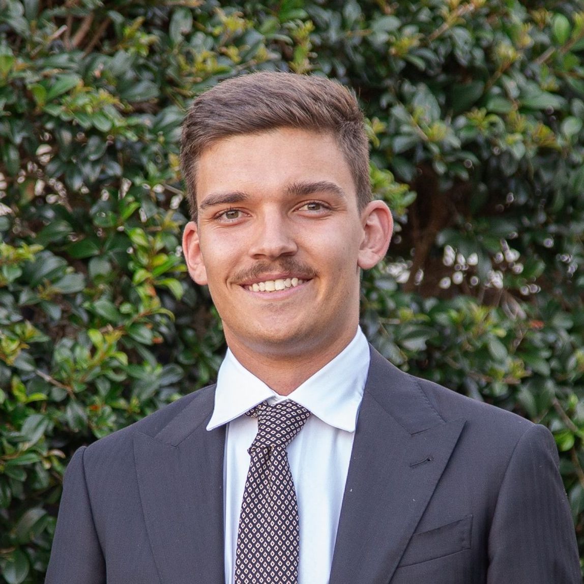 Peter Douglas • Ray White