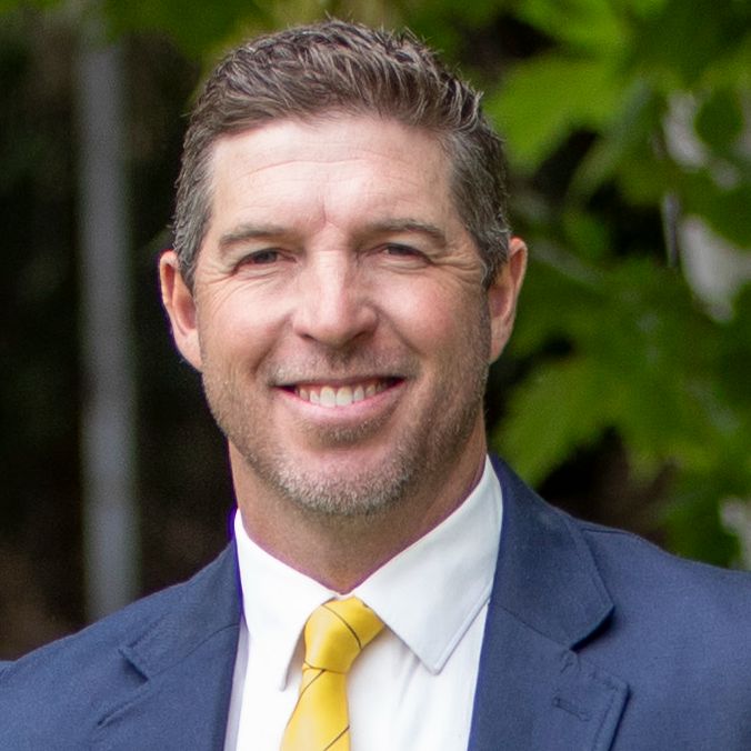 Daniel Schell • Ray White