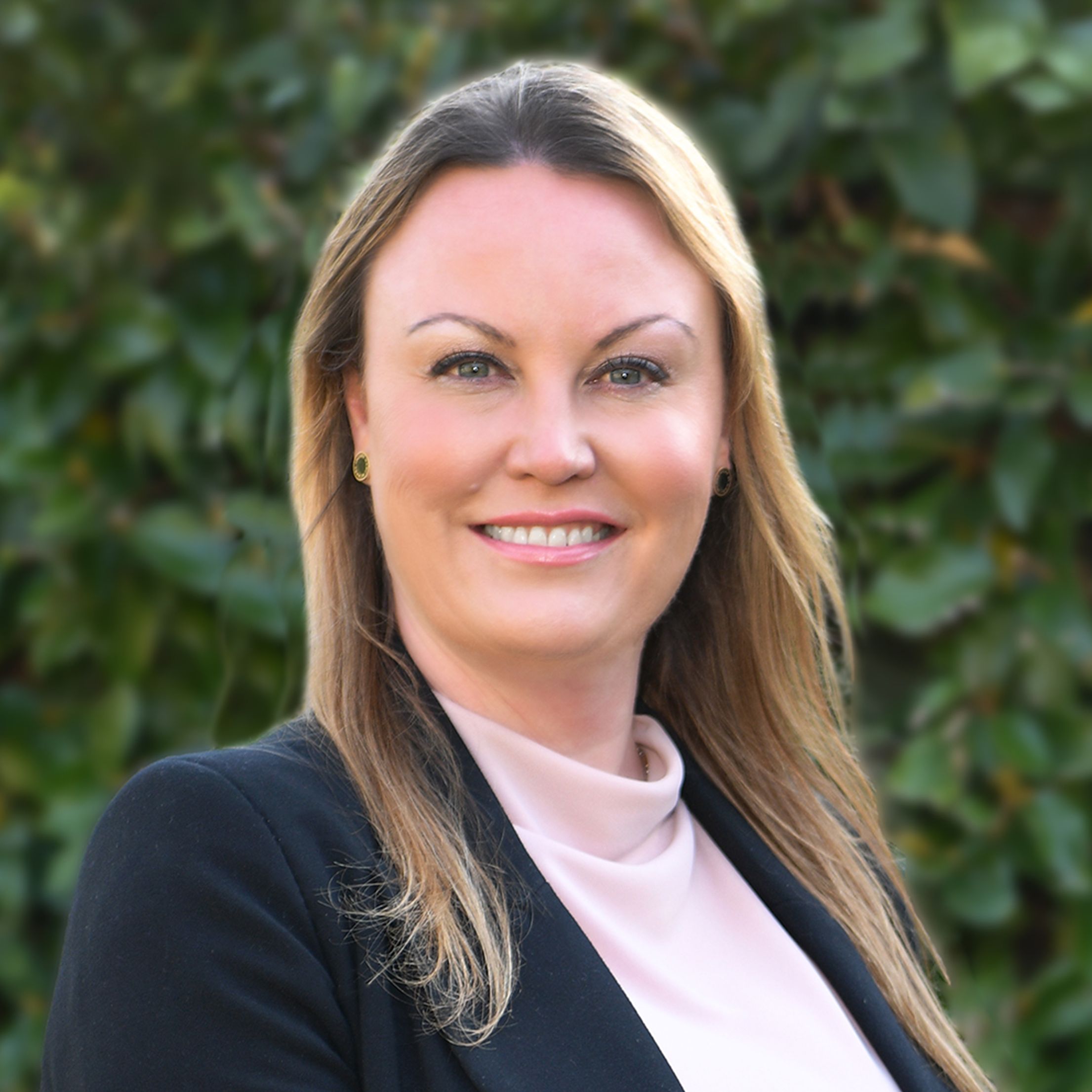 Amy Kaslar • Ray White