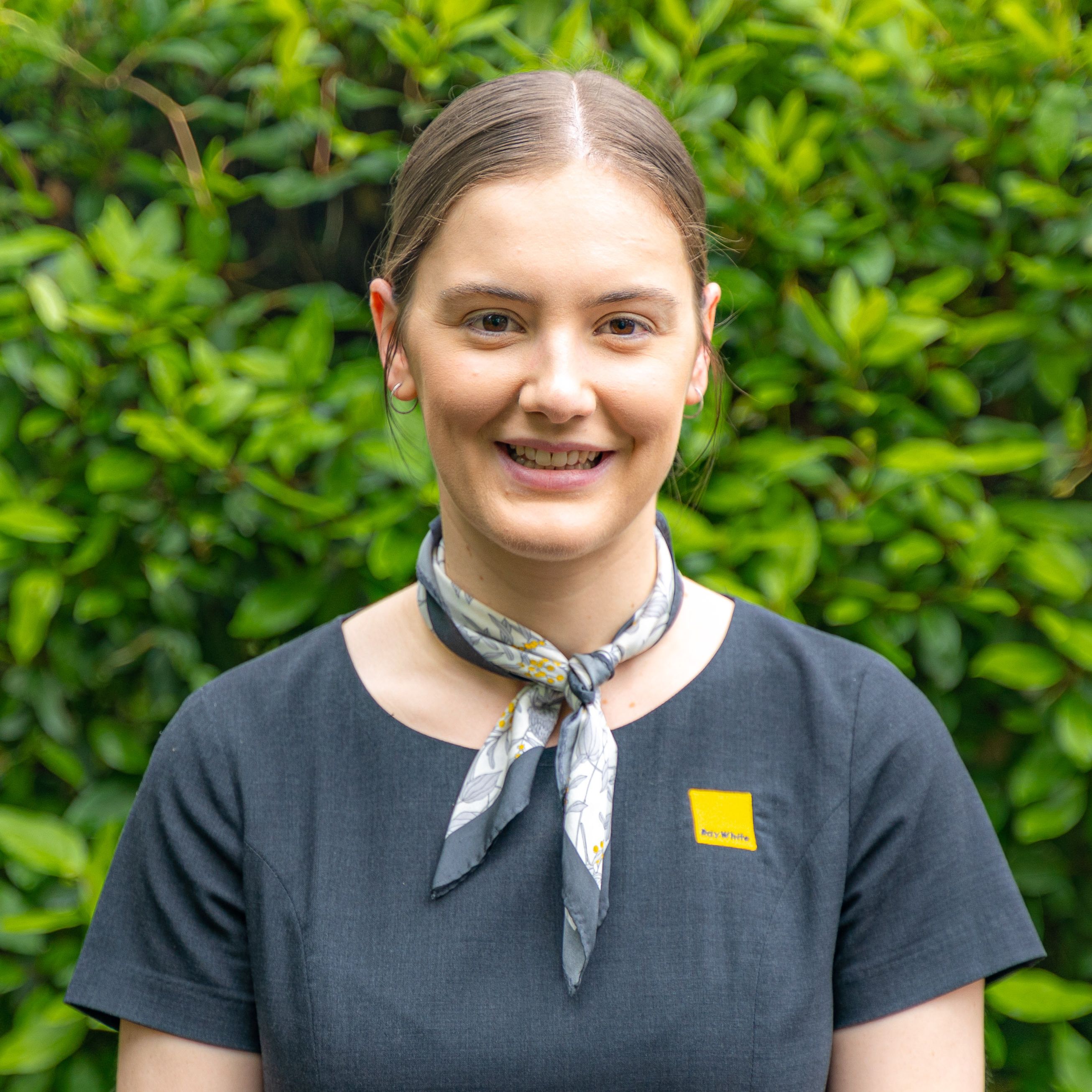 Sophia Houlahan - Receptionist - Ray White Bendigo