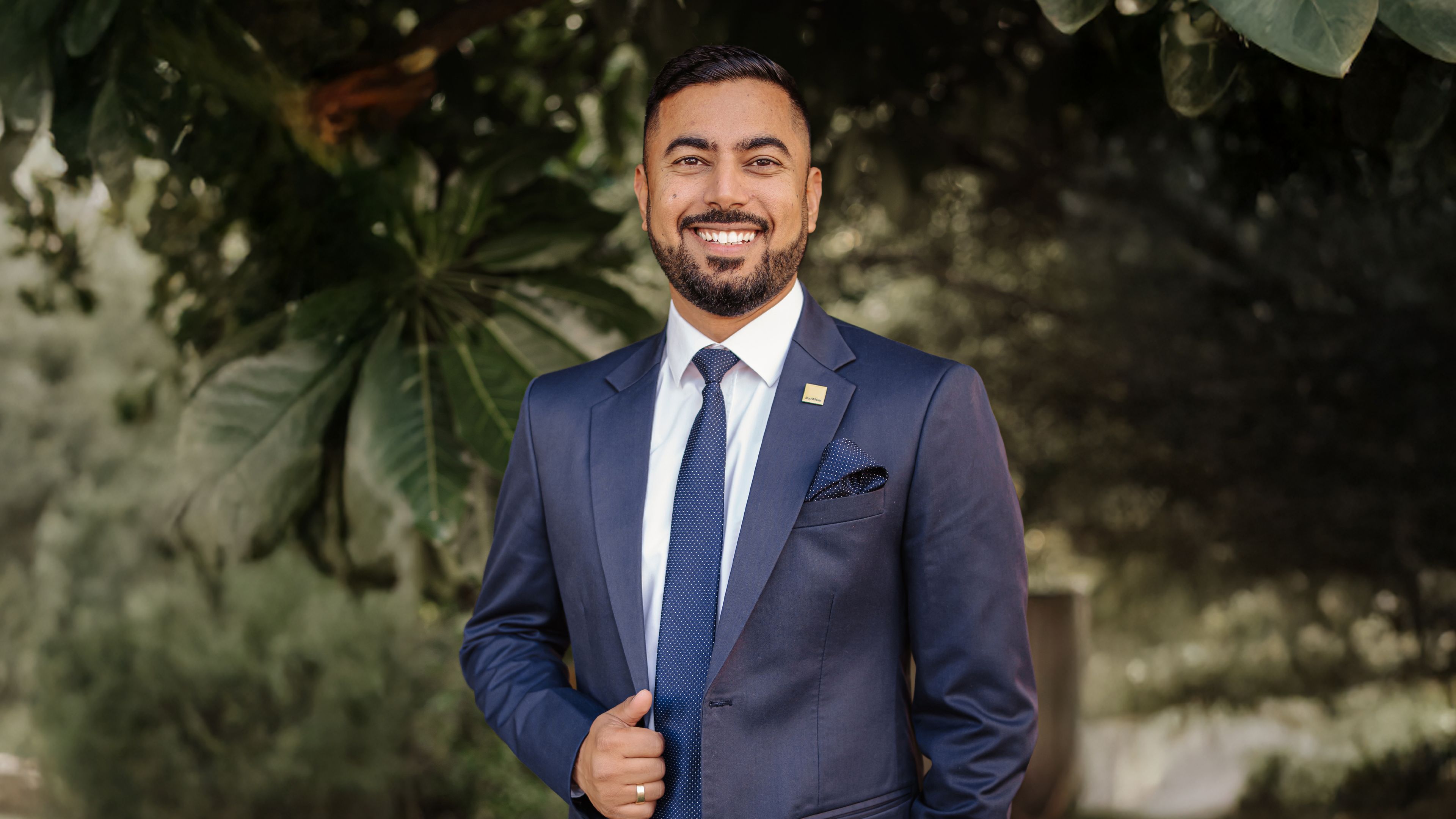 Vish Arora - Licensee Salesperson - Ray White Howick